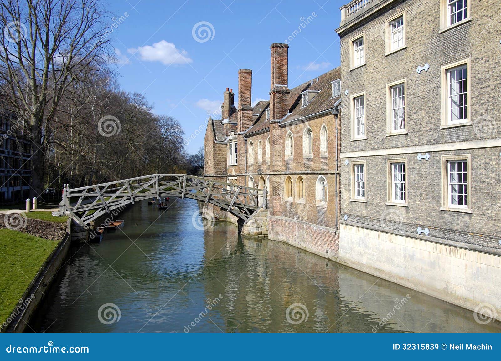 Wooden Footbridge Over River Cam Cambridge Stock Image - Image of water ...