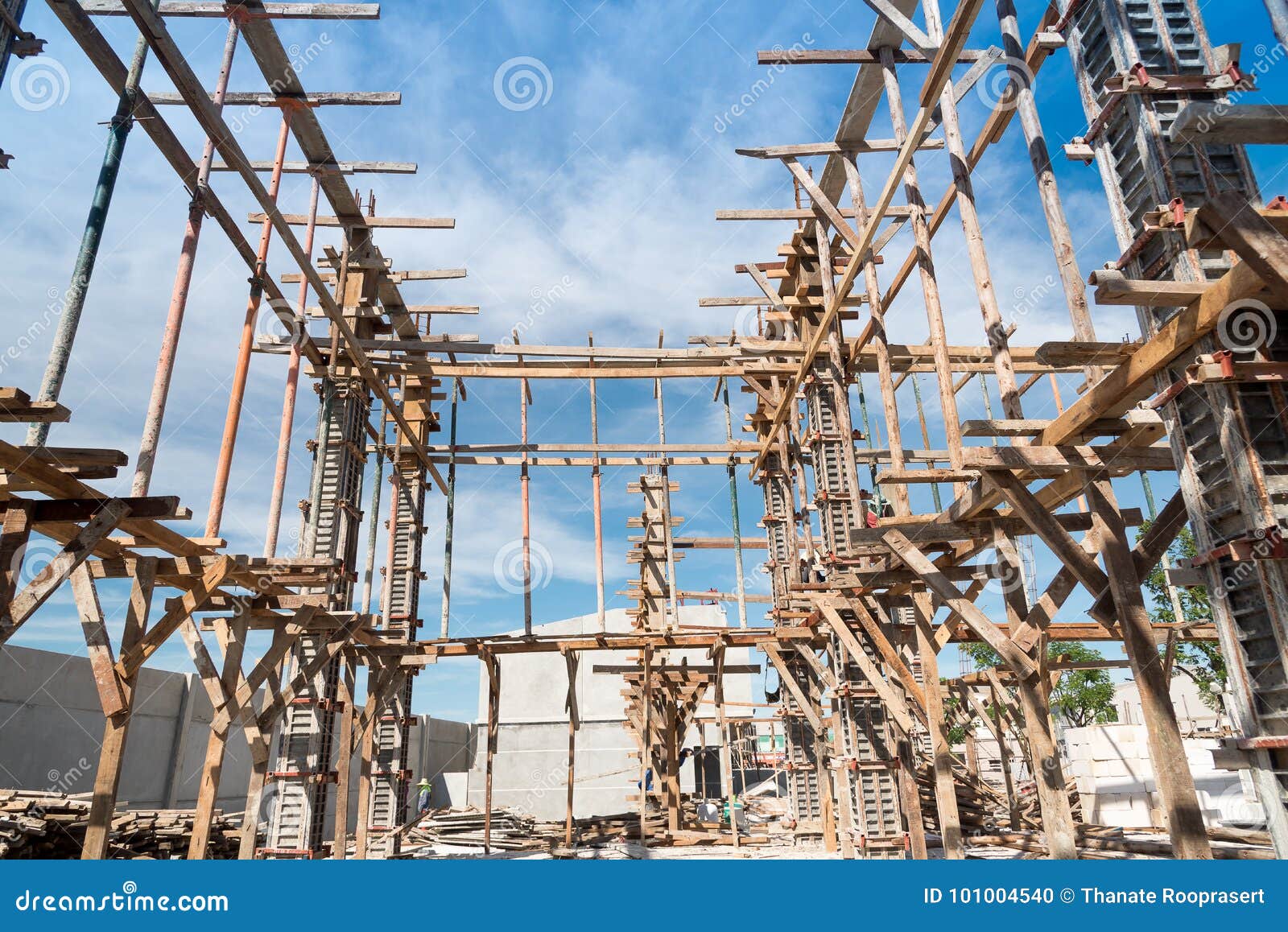 Wooden Frame Supporting the Beam Structure. Stock Photo - Image of ...