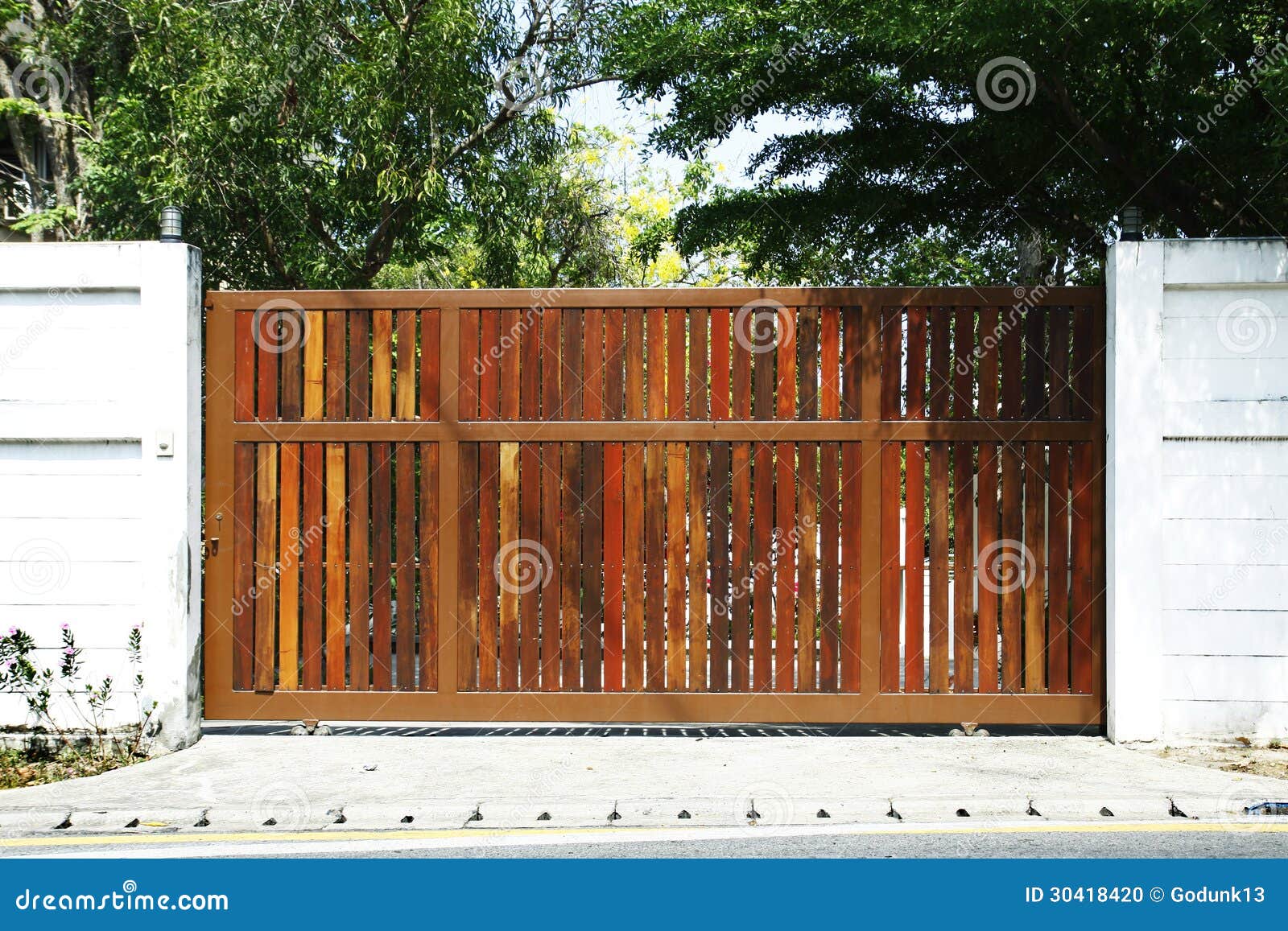 Wooden gate stock photo. Image of wood, gateway, closed - 30418420