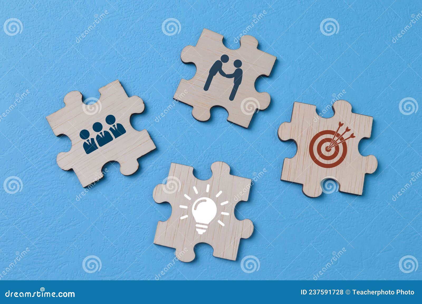 Wooden Jigsaw Puzzle with Business Performance, Creative Idea, Target ...