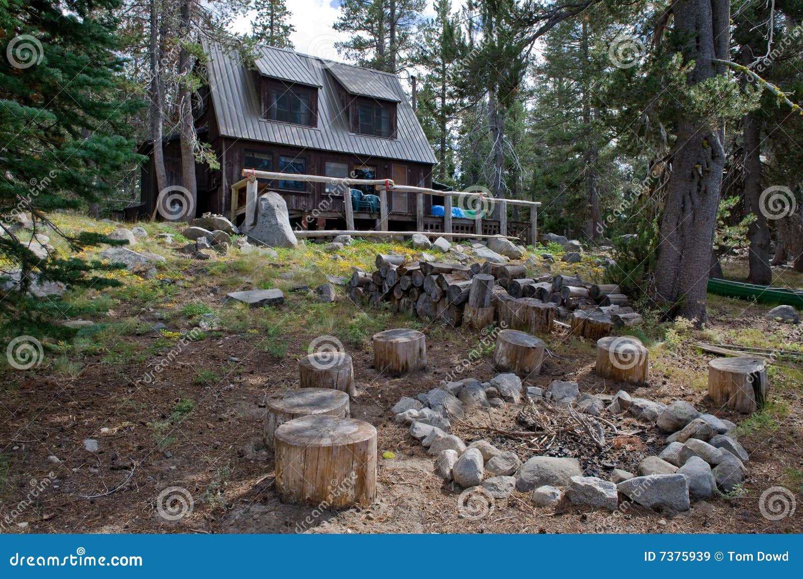 Wooden lodge in forest stock image. Image of logging, seating - 7375939