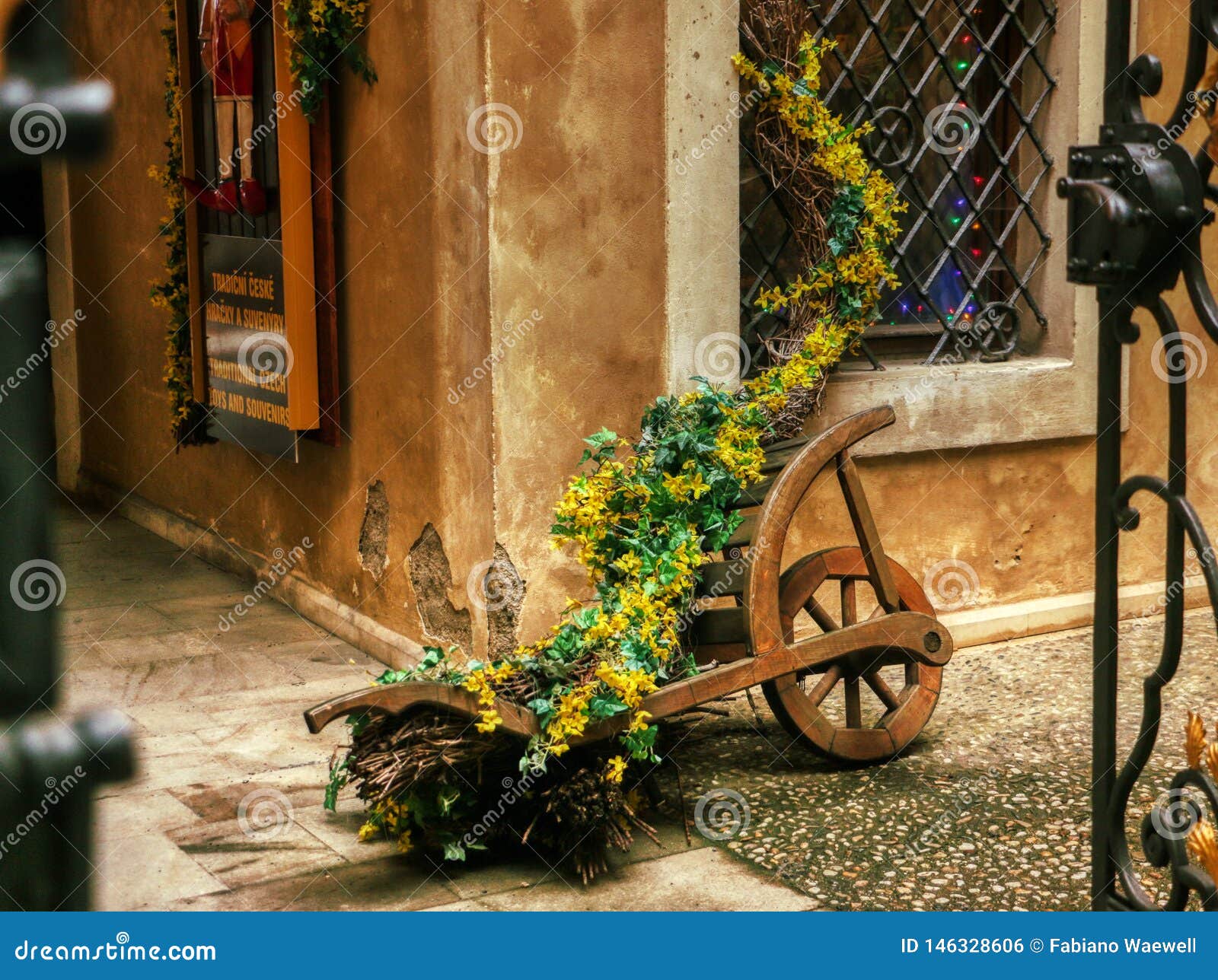 Flower Cart Stock Photography | CartoonDealer.com #38524262