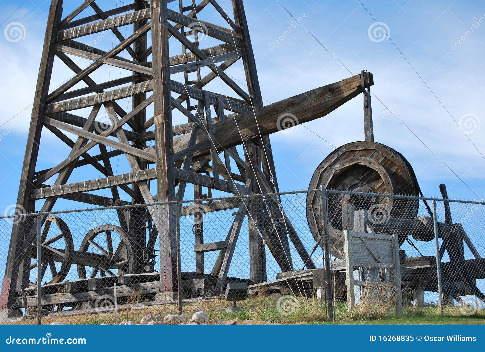 Wooden oil rig. stock image. Image of energy, vintage - 16268835