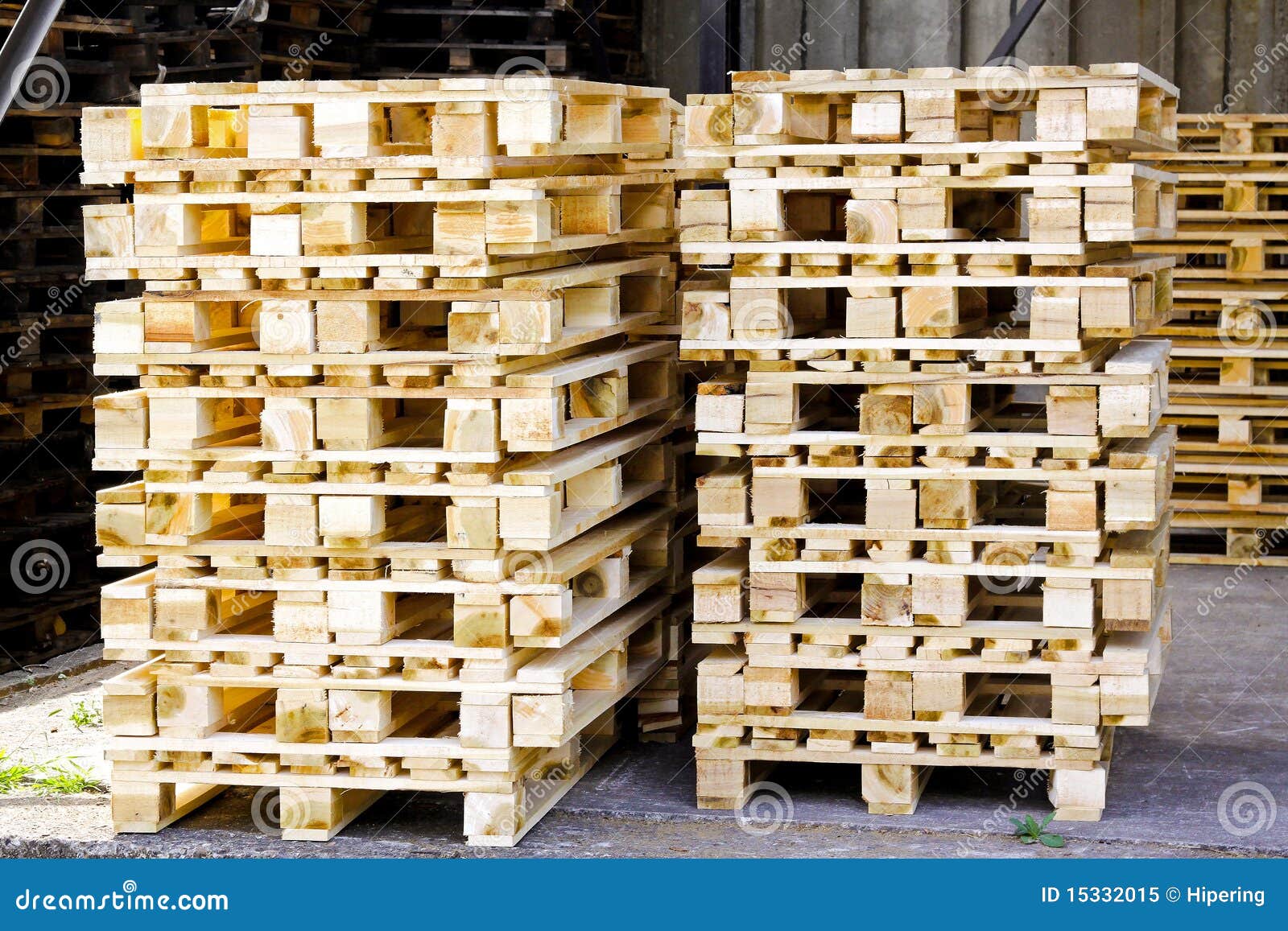 Wooden palettes detail stock image. Image of industry - 15332015