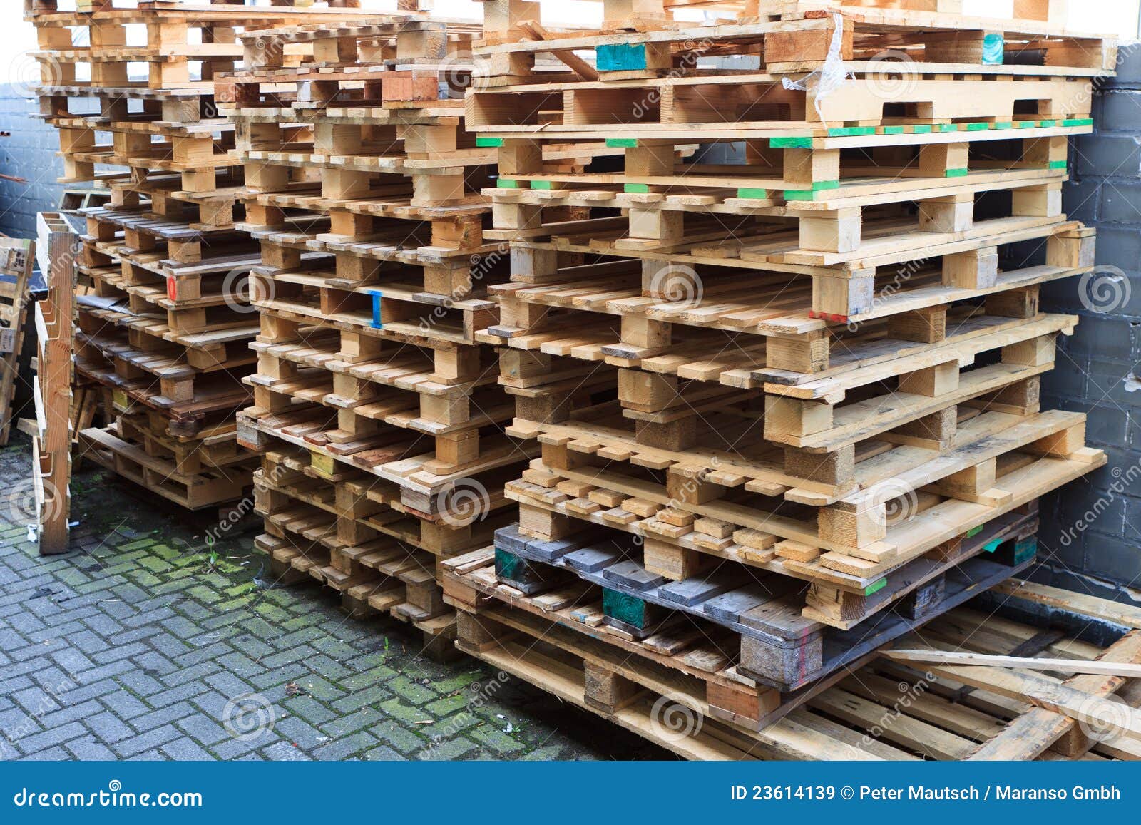 Wooden pallet stock image. Image of wooden, stillage - 23614139