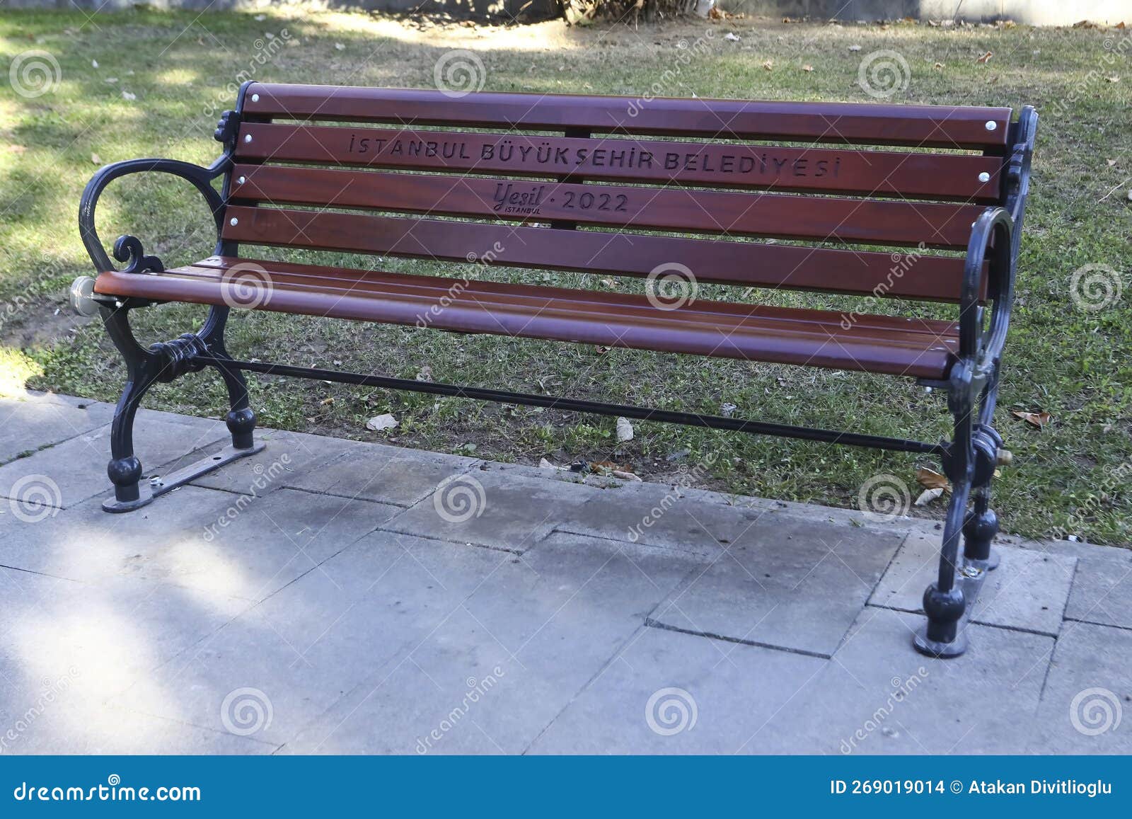 09-01-2023 Istanbul-Turkey: Wooden Park Bench in Istanbul Stock Photo ...