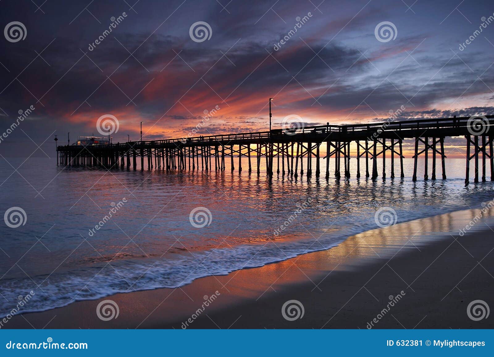 Wooden pier at sunset stock image. Image of scenic, cloud - 632381