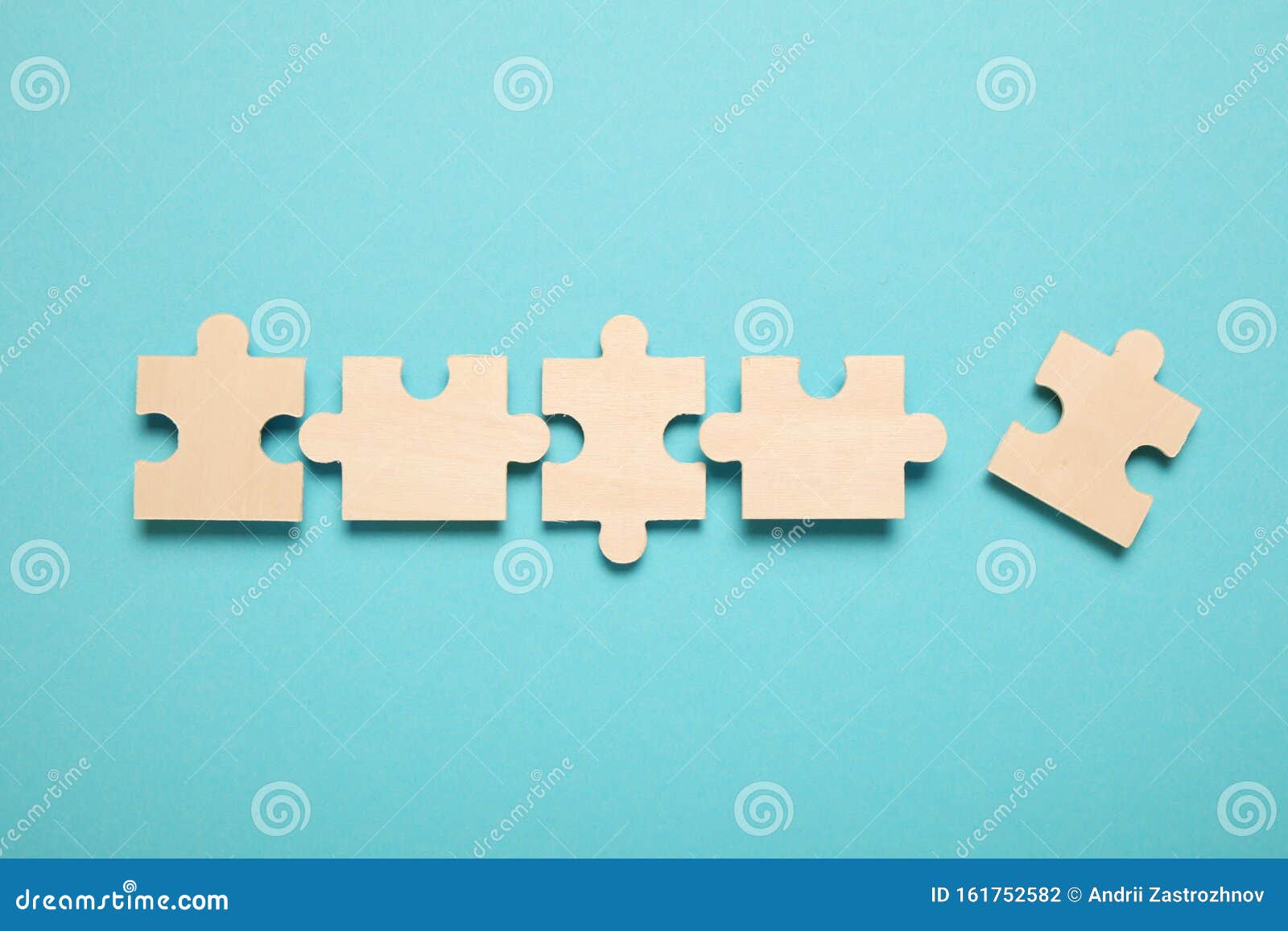 Wooden Puzzles, Solving Problems in Business. Innovation and Teamwork ...