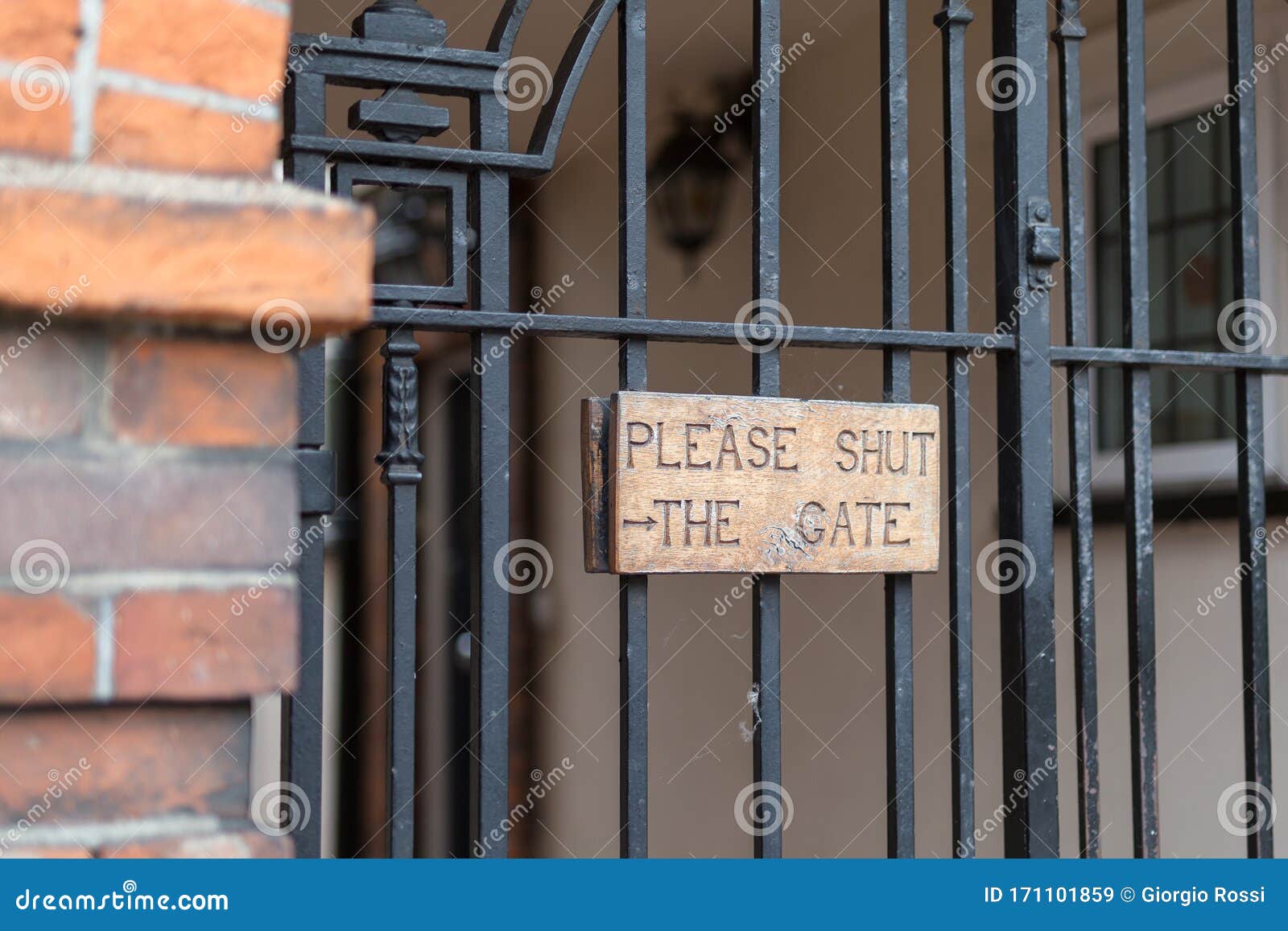 Wooden Sign on a Metal Gate: Please Shut the Gate Stock Image - Image ...