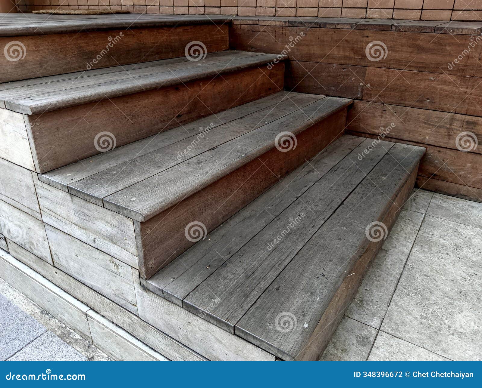 Wooden Stair with Wooden Wall Stock Photo - Image of hardwood, iron ...