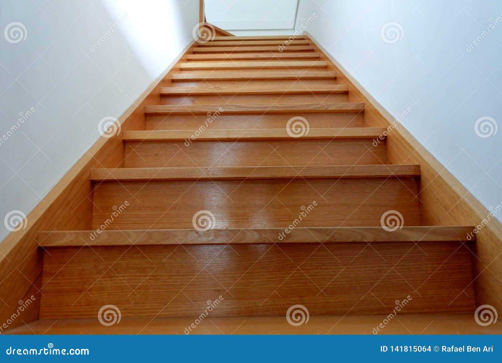 Stairs Pattern In Weir Perspective Stock Photography | CartoonDealer ...