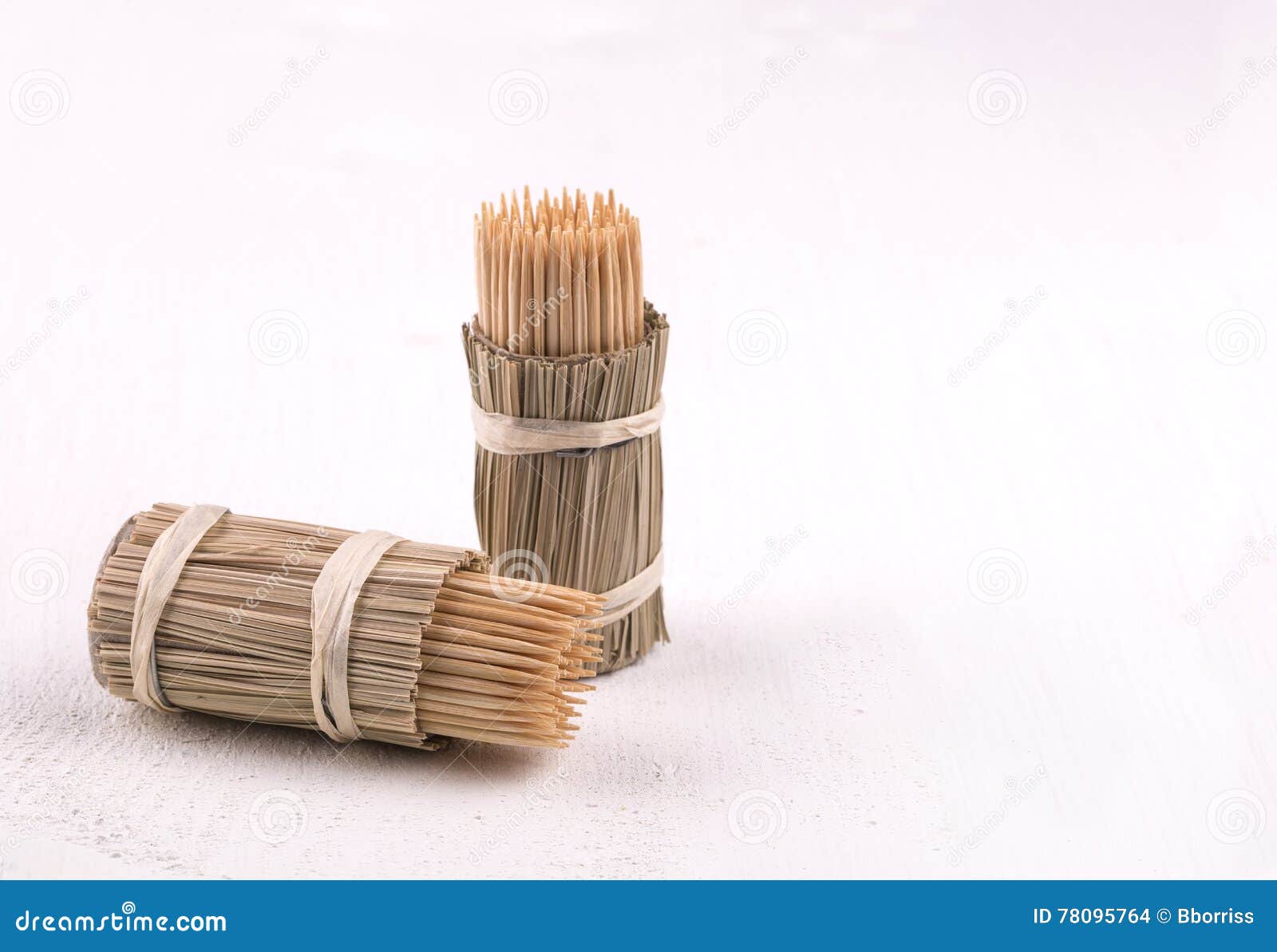 Wooden Toothpicks in a Package Stock Photo - Image of teeth, brown ...