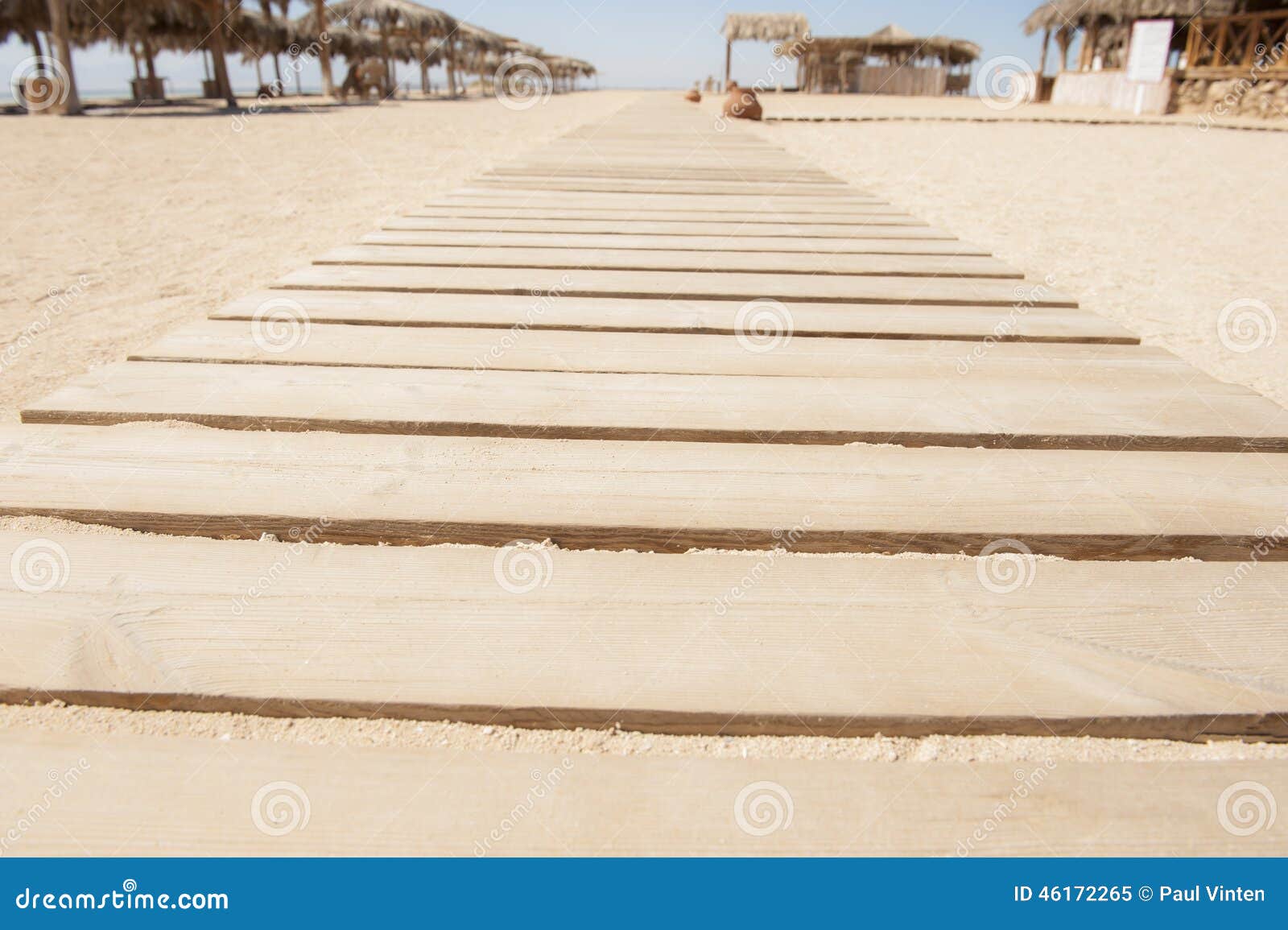 Wooden walkway on a beach stock image. Image of plank - 46172265