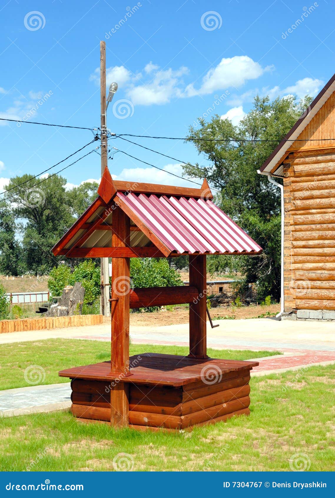 Wooden well stock image. Image of nature, device, rural - 7304767