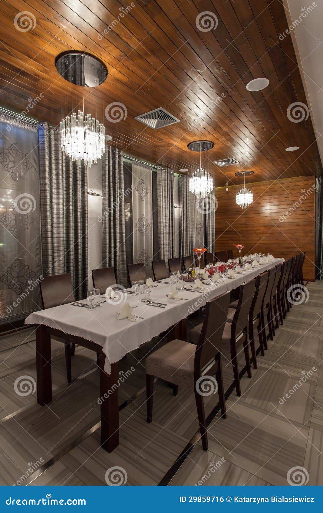 Woodland Hotel - Restaurant Table Stock Photo - Image of formal, dish ...