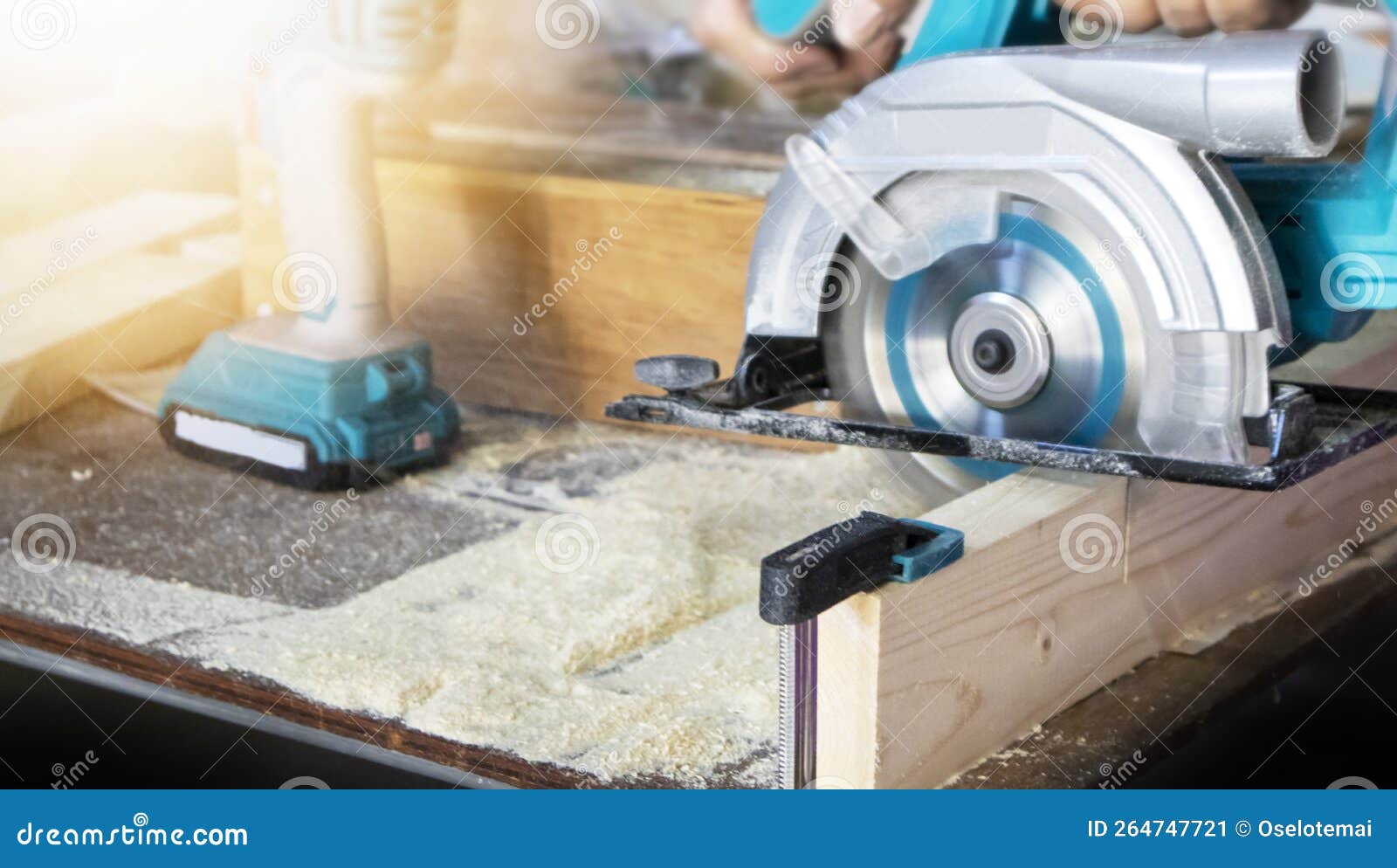 Woodwork that Slides Using Tools To Slide the Log, Woodworking by a ...