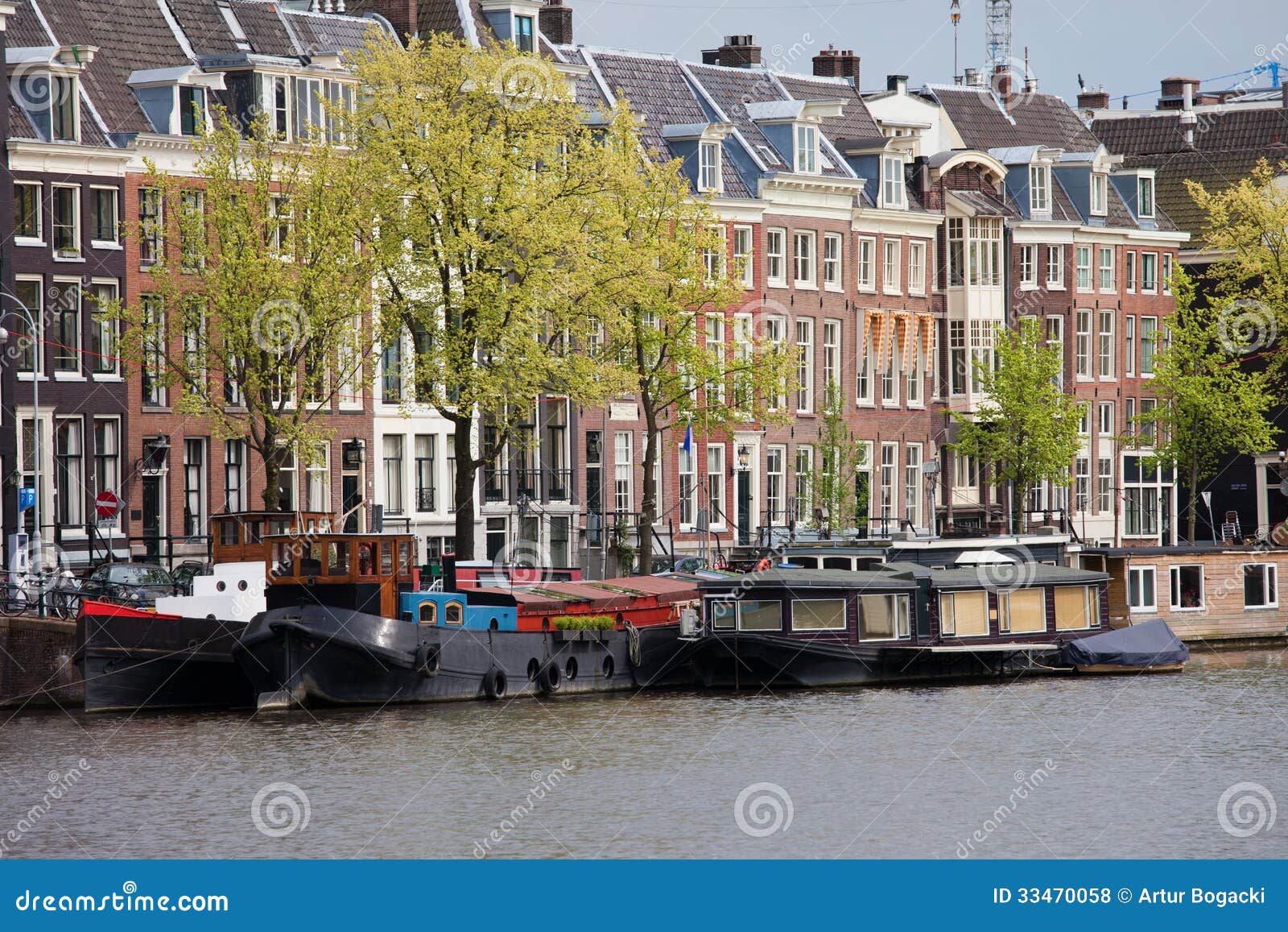Woonboten En Huizen in Amsterdam Stock Foto - Image of plaats ...