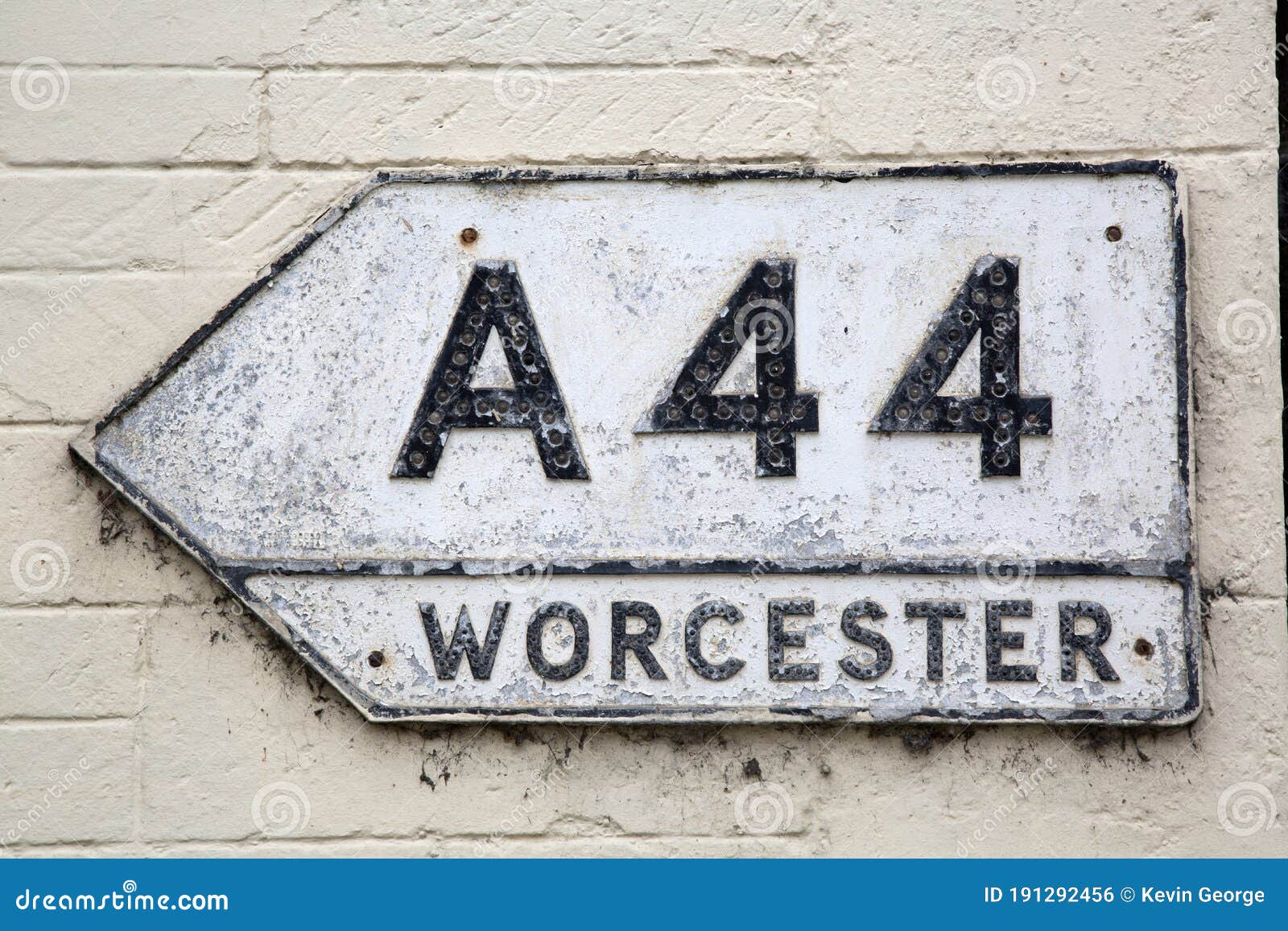 Worcester A44 Direction Signpost Stock Photo - Image of wall, england ...