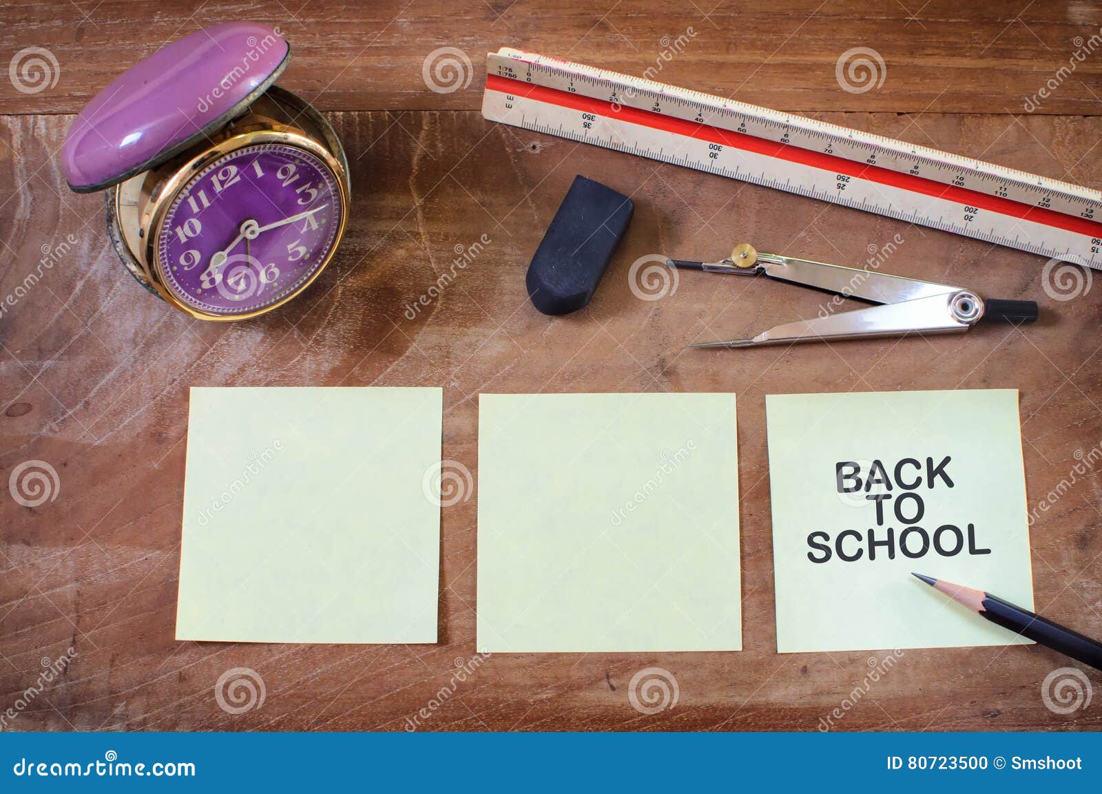 Word of Back To School on Sticky Note Stock Photo - Image of ...