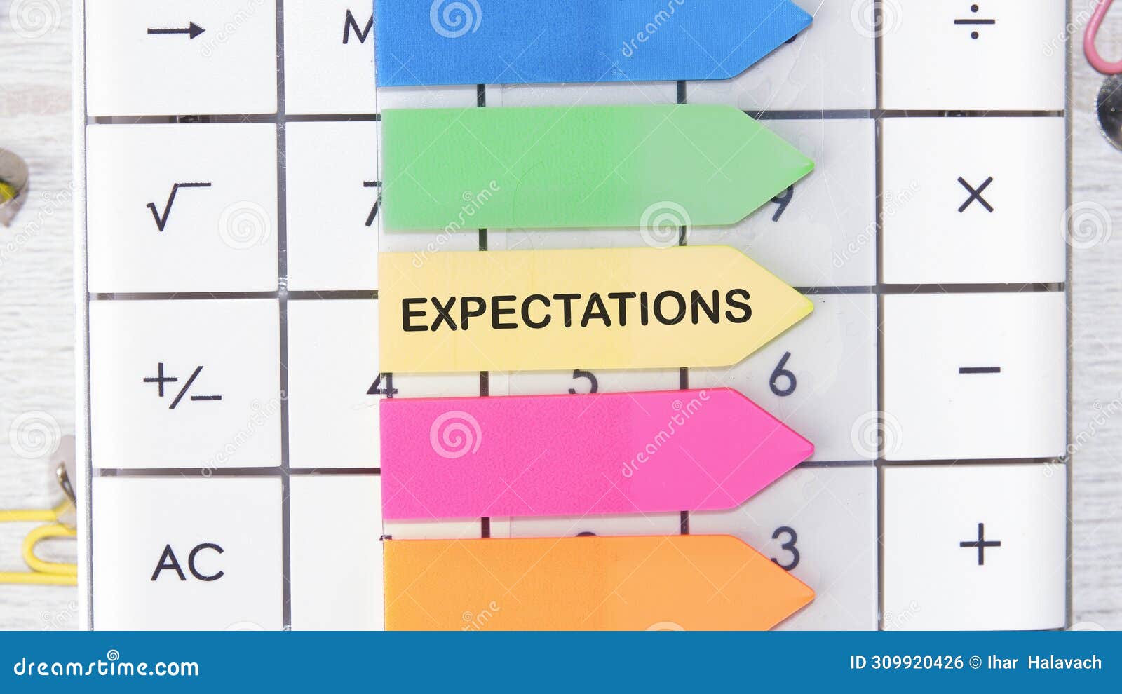 Word Expectations Written on the Sticker in the Shape of an Arrow on ...