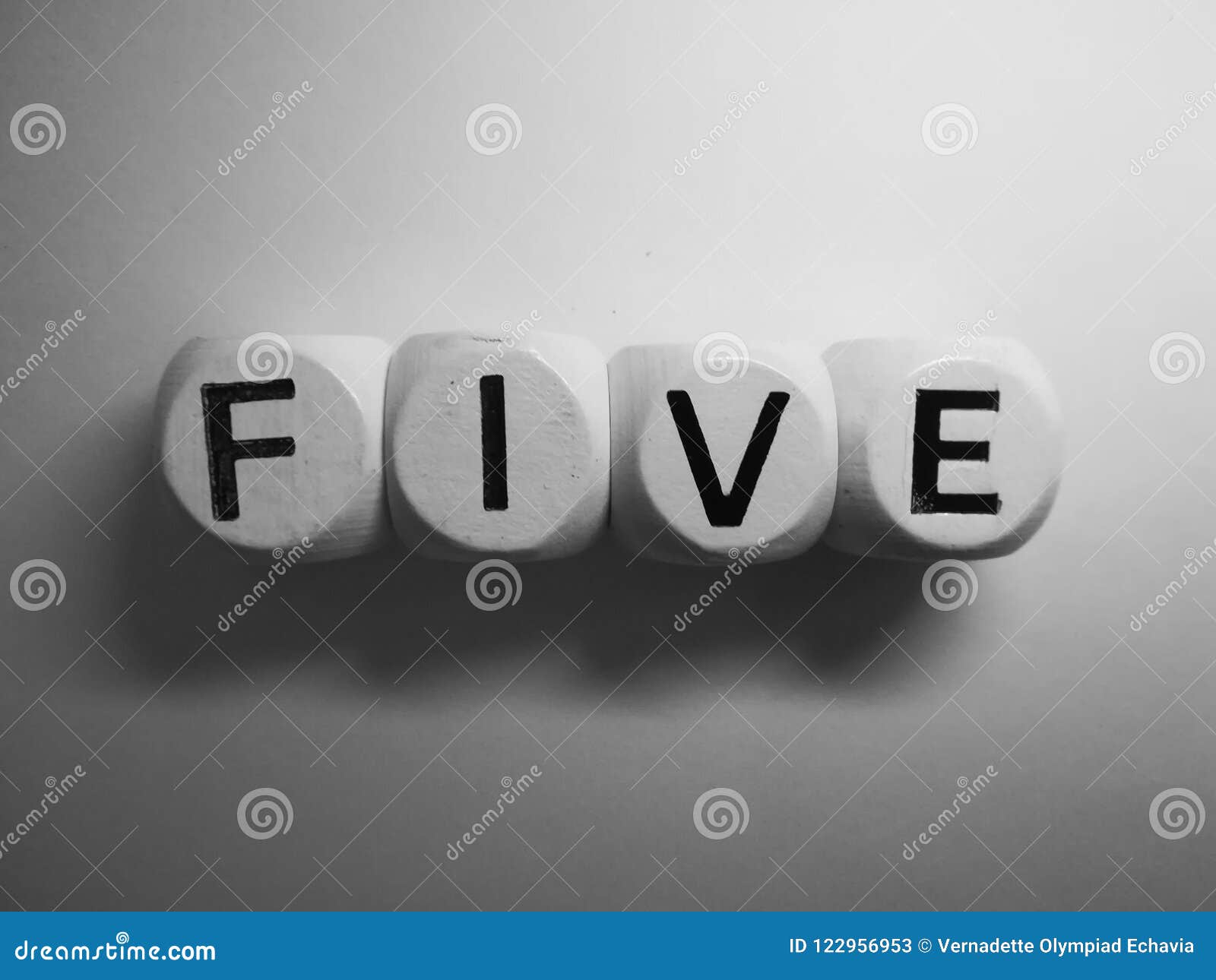 Word five on wooden dice stock image. Image of light - 122956953