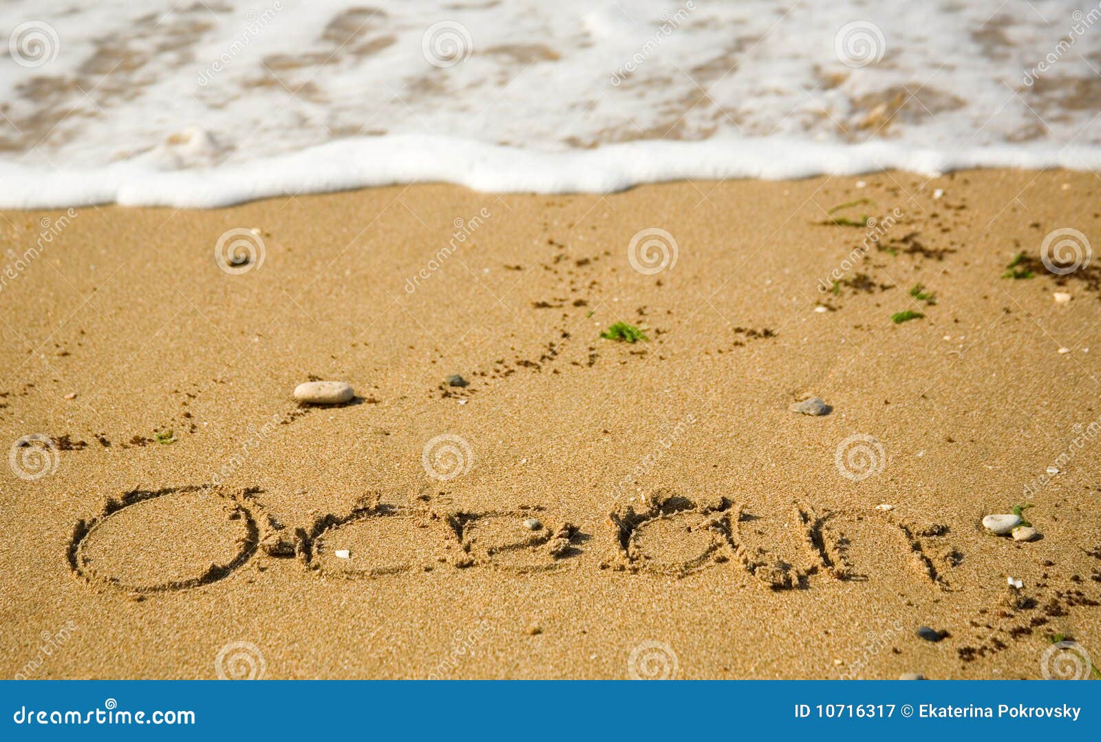 Word Ocean Written on the Sand Stock Image - Image of message, coastal ...