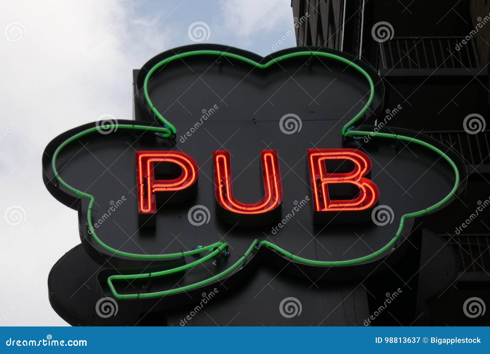 Irish Pub stock image. Image of word, alcohol, shamrock - 98813637