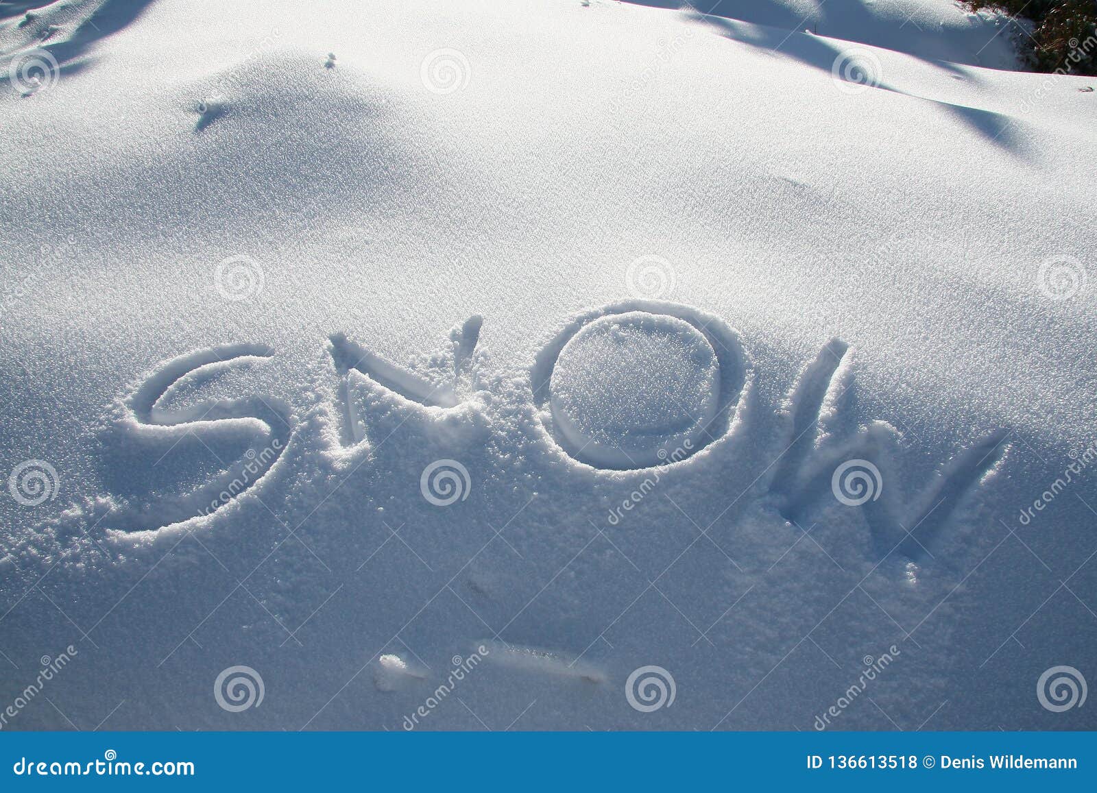 The Word Snow Written in the Snow Stock Photo - Image of message, frost ...