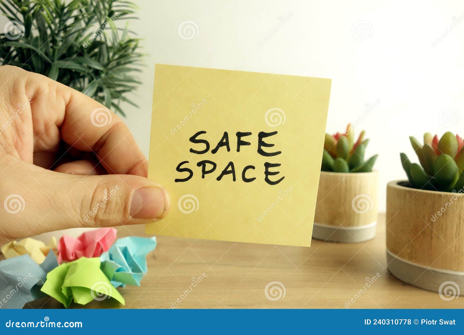 Words Safe Space Handwritten on Sticky Note Stock Photo - Image of text ...