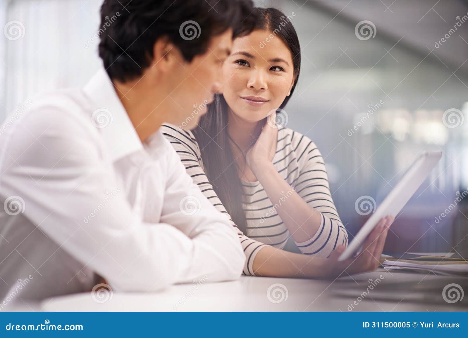 Work, Conversation and People in Collaboration with Tablet in Japanese ...