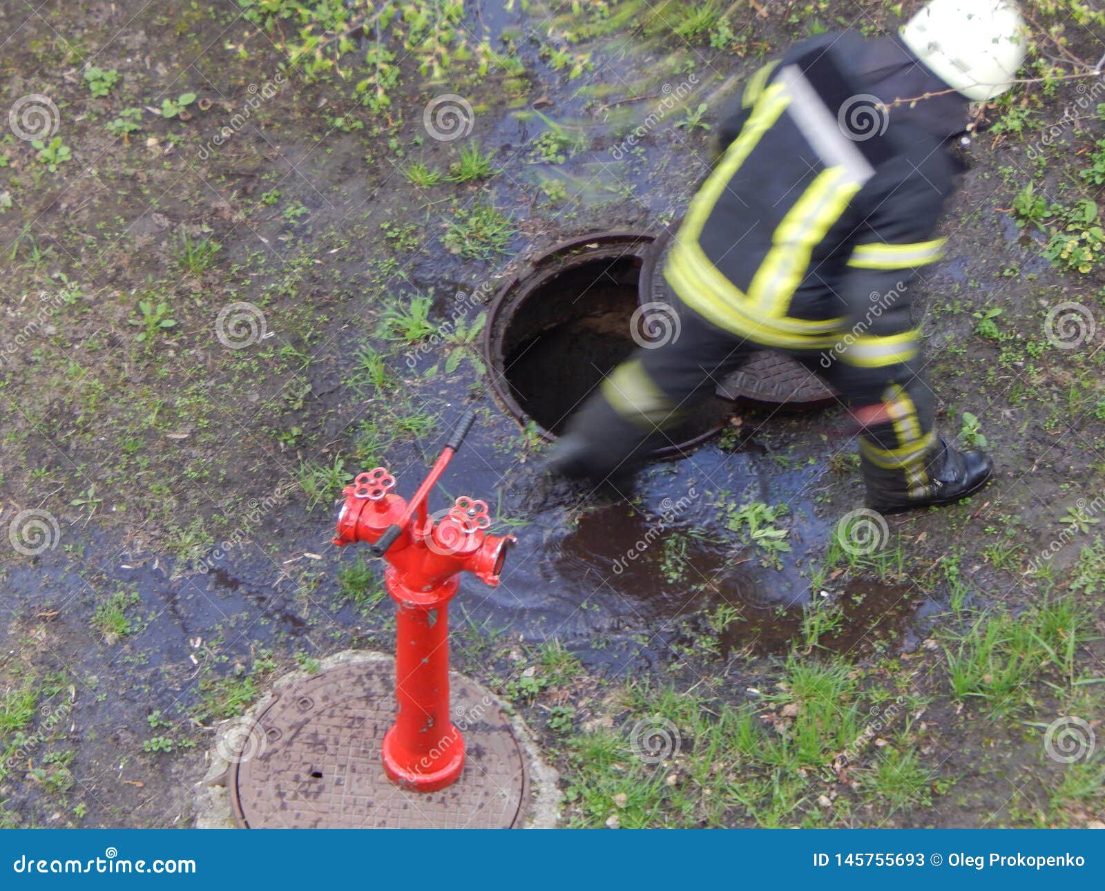The Work of Firefighters To Extinguish the Fire Hydrants Stock Image ...