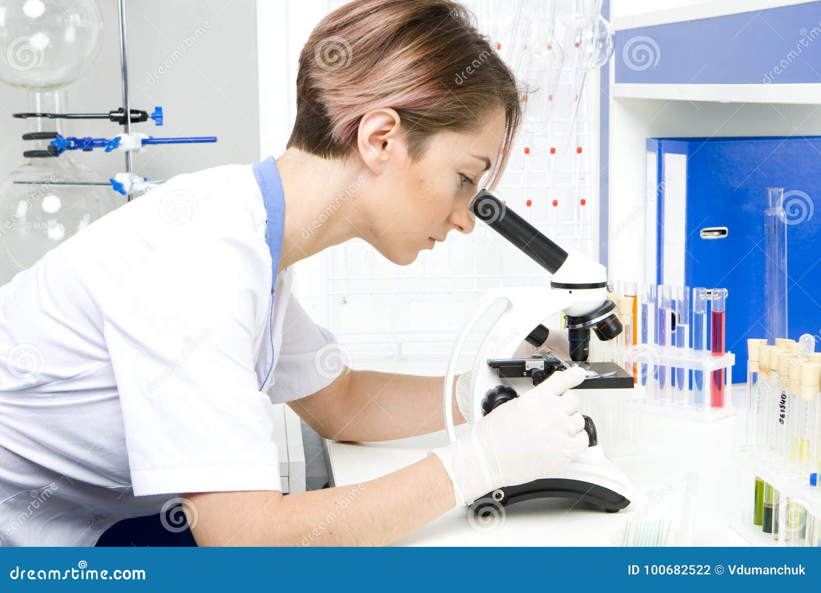 Work in Lab with equipment editorial photography. Image of tool - 100682522