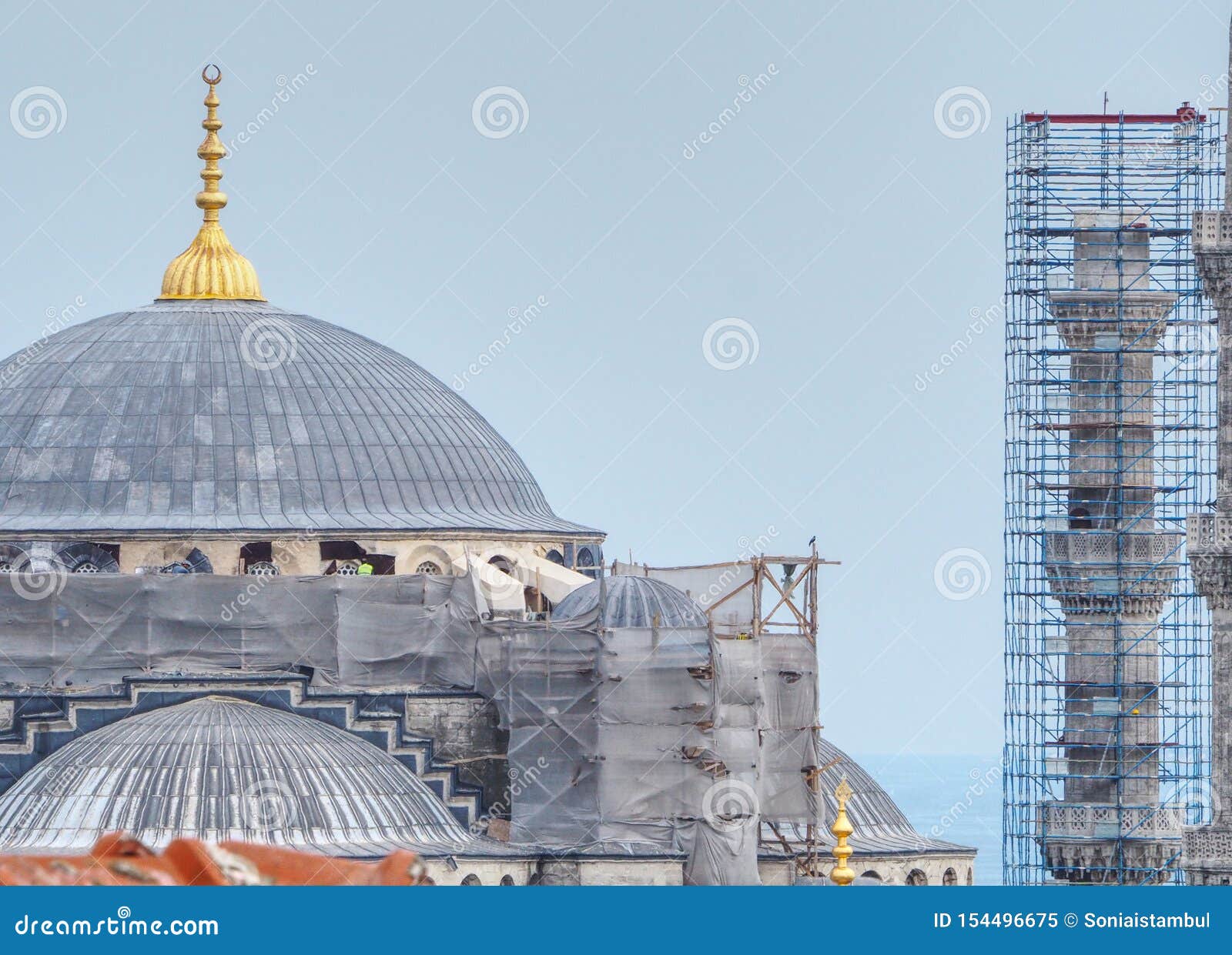 Blue Mosque in restoration editorial image. Image of bluemosque - 154496675