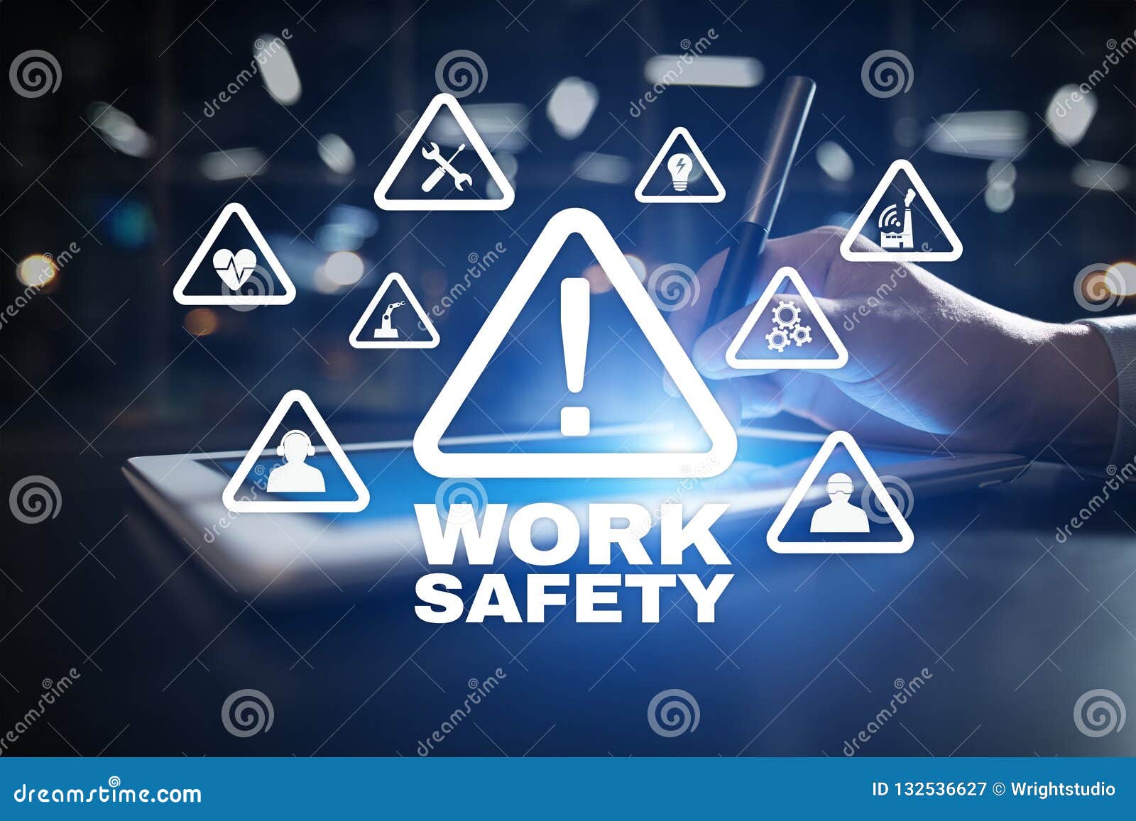 Safe Work Practices Rigger Wearing A Leather Safety Glove Hard Hat Head ...