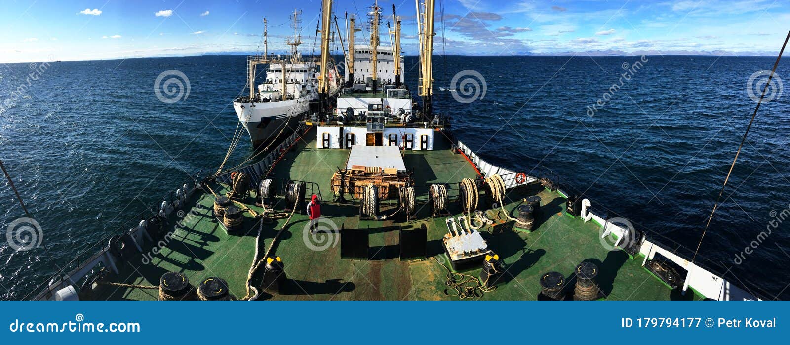 Work Ship To Ship in the Ocean Stock Image - Image of boat, transport ...