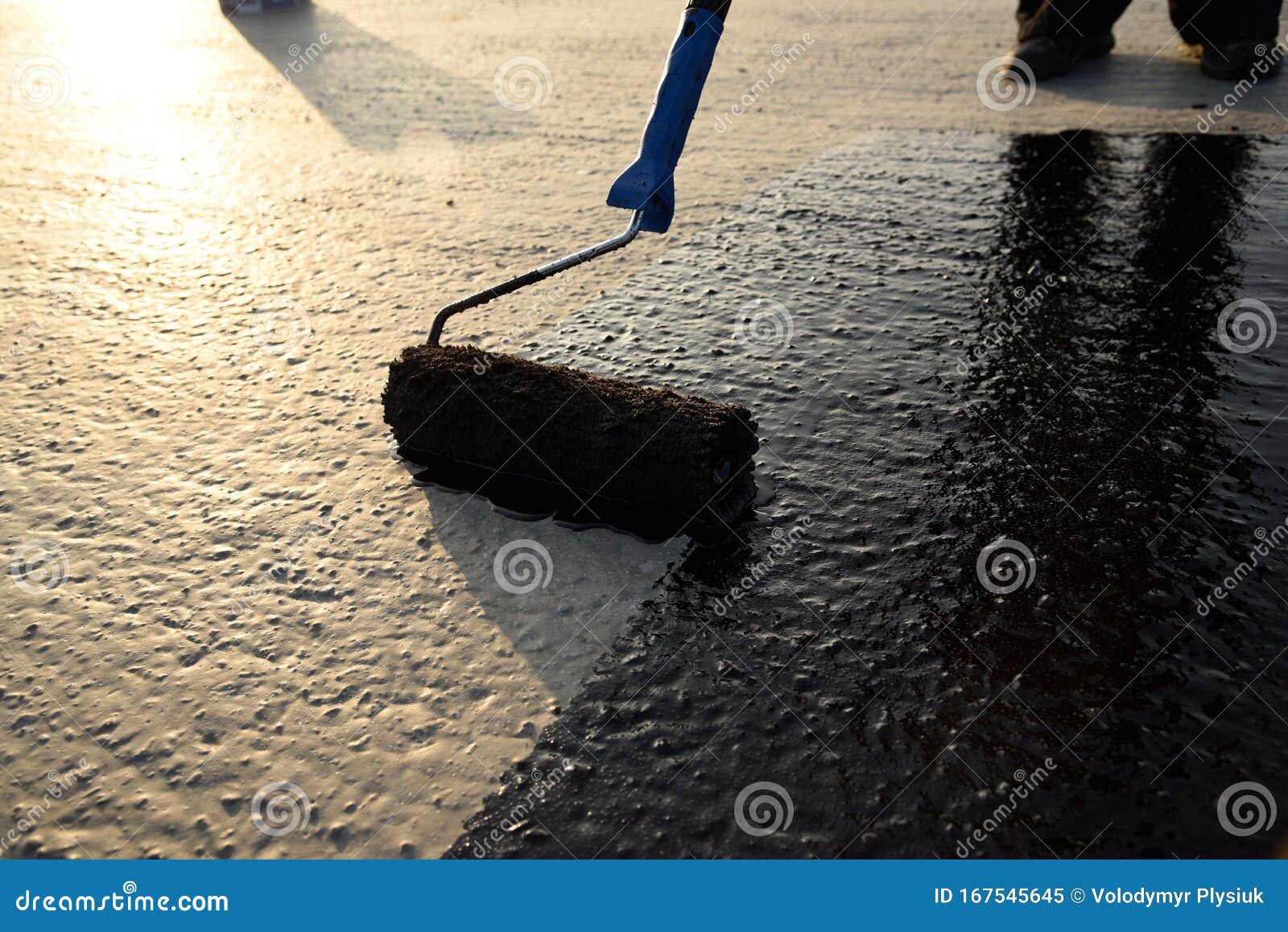 Worker Applies Bitumen Mastic on the Foundation Stock Image - Image of ...