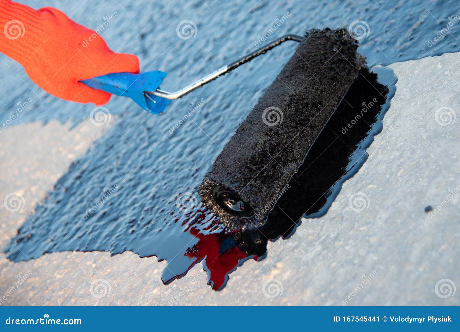 Worker Applies Bitumen Mastic on the Foundation Stock Image - Image of ...