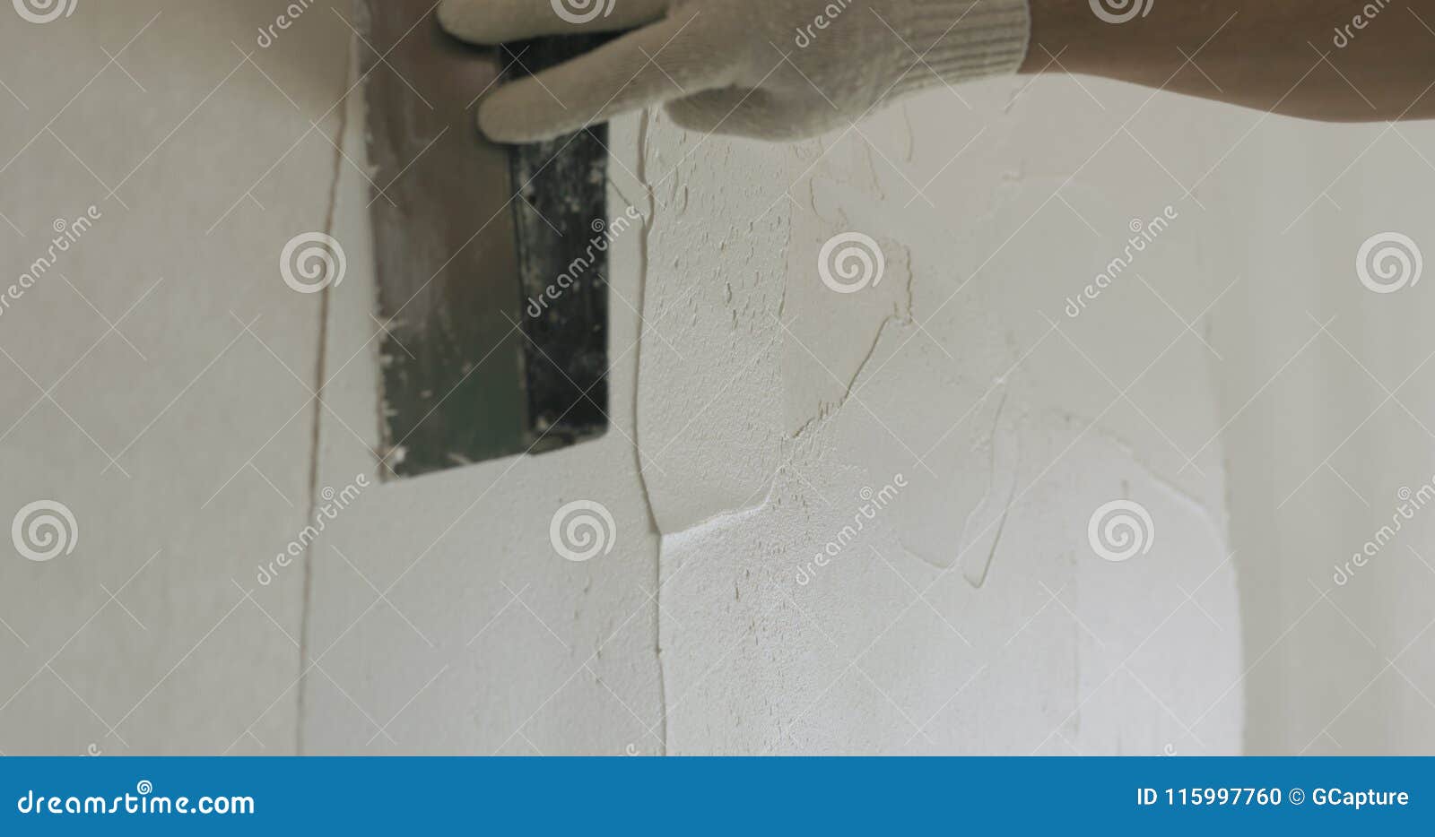 Worker Applying Putty on the Wall Stock Photo - Image of house ...