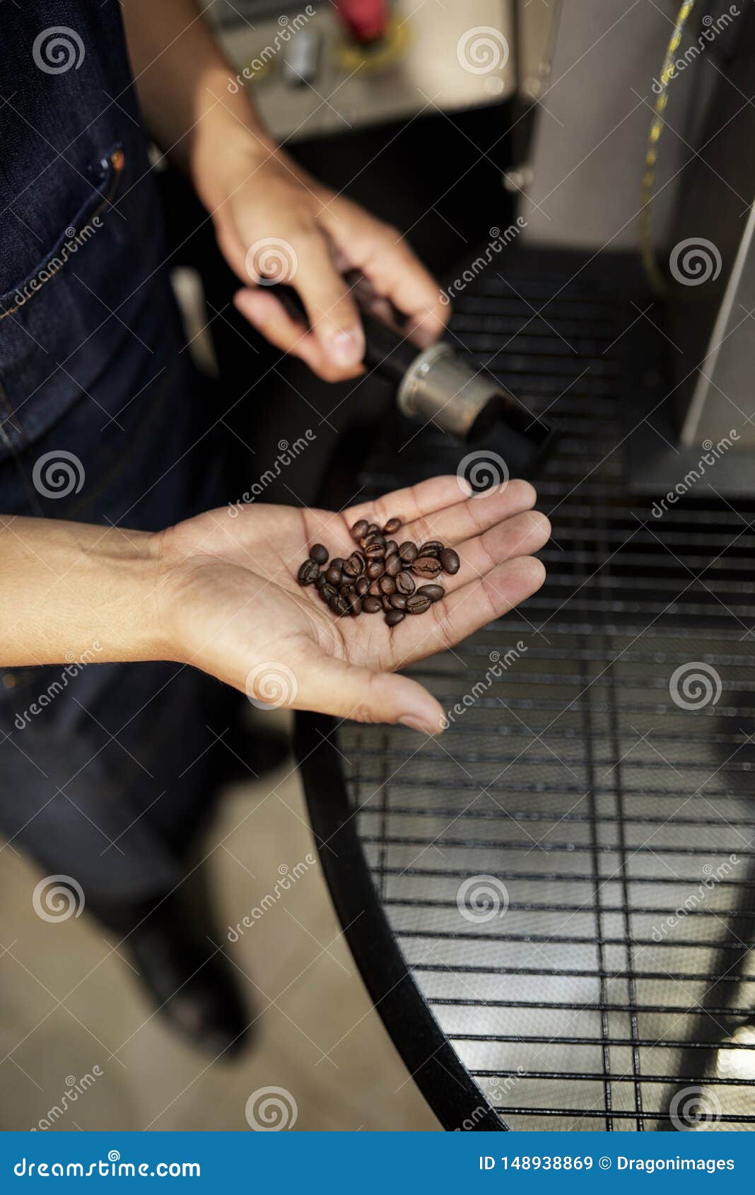 Worker Checking the Quality of Coffee Beans Stock Image - Image of ...