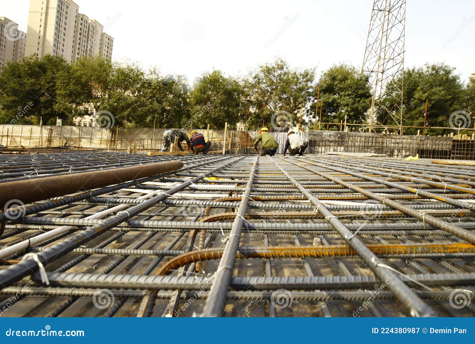 Reinforcement Metal Framework. Stock Photo | CartoonDealer.com #81899124