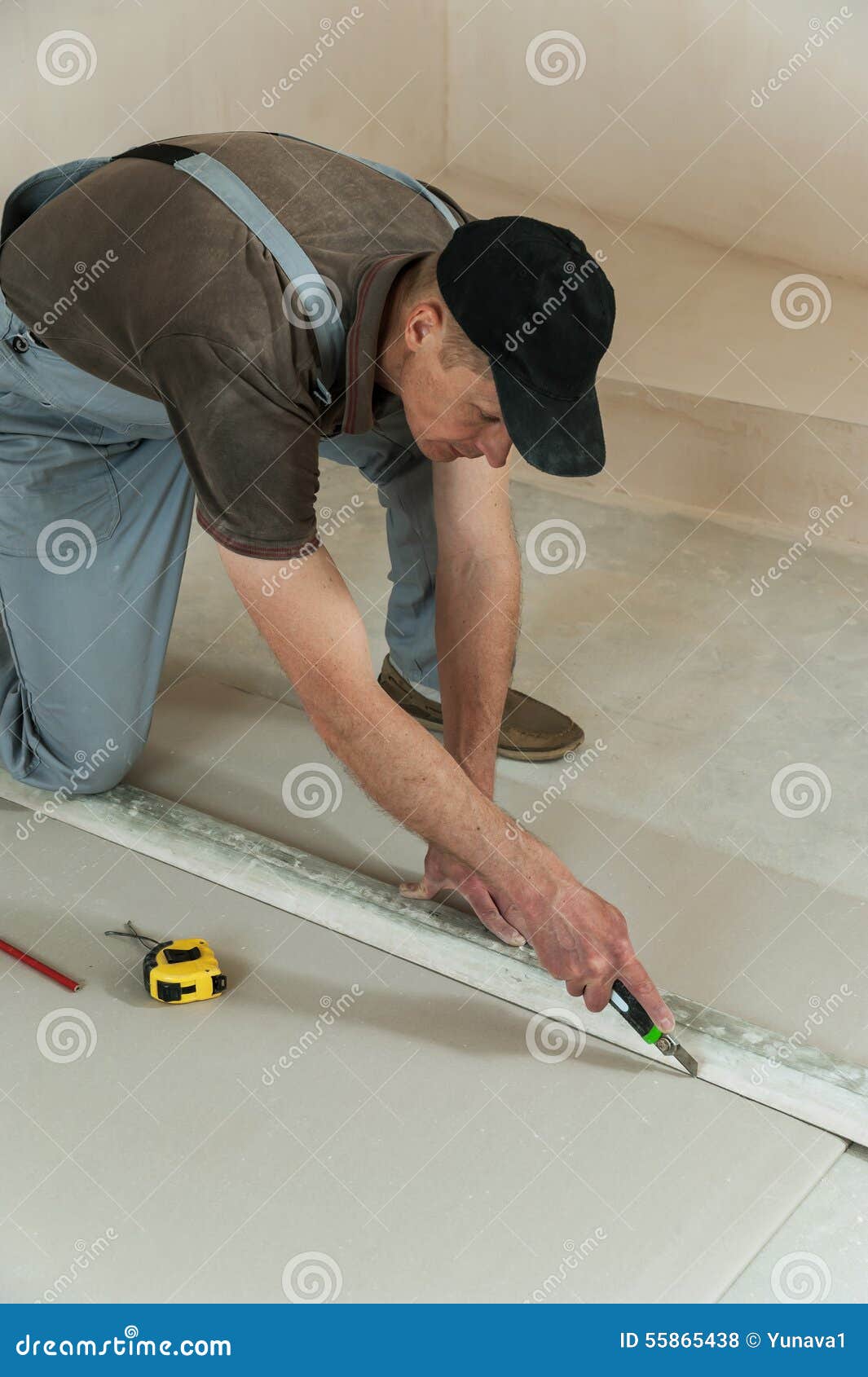 Worker Cuts a Piece of Drywall Stock Photo - Image of building, measure ...