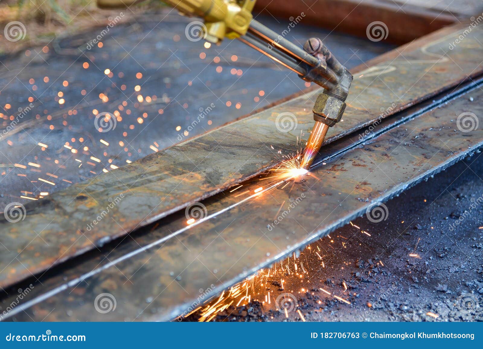 Worker Cutting Metal Plate by Gas Cutting Torch Stock Image - Image of ...
