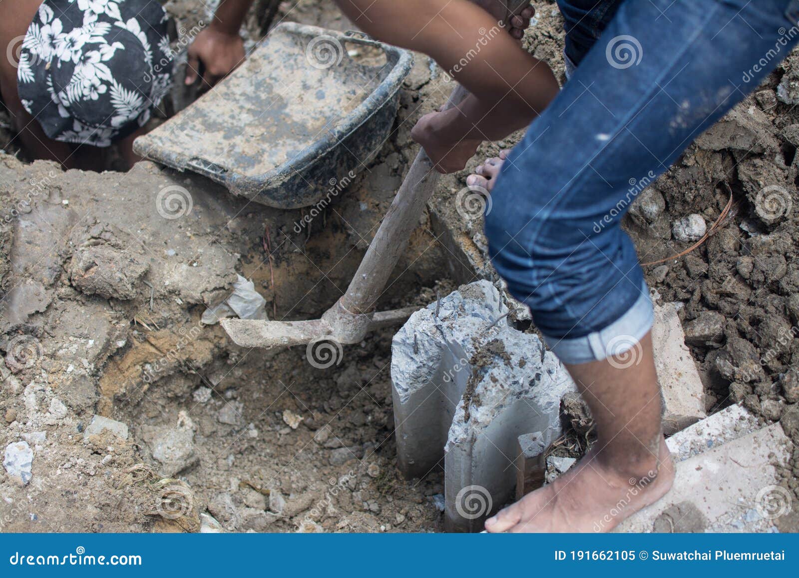 Worker Digging Hole with a Hoe Stock Image - Image of building, ditch ...