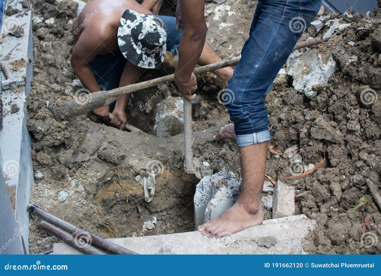 Worker Digging Hole with a Hoe Stock Photo - Image of agriculture, hard ...
