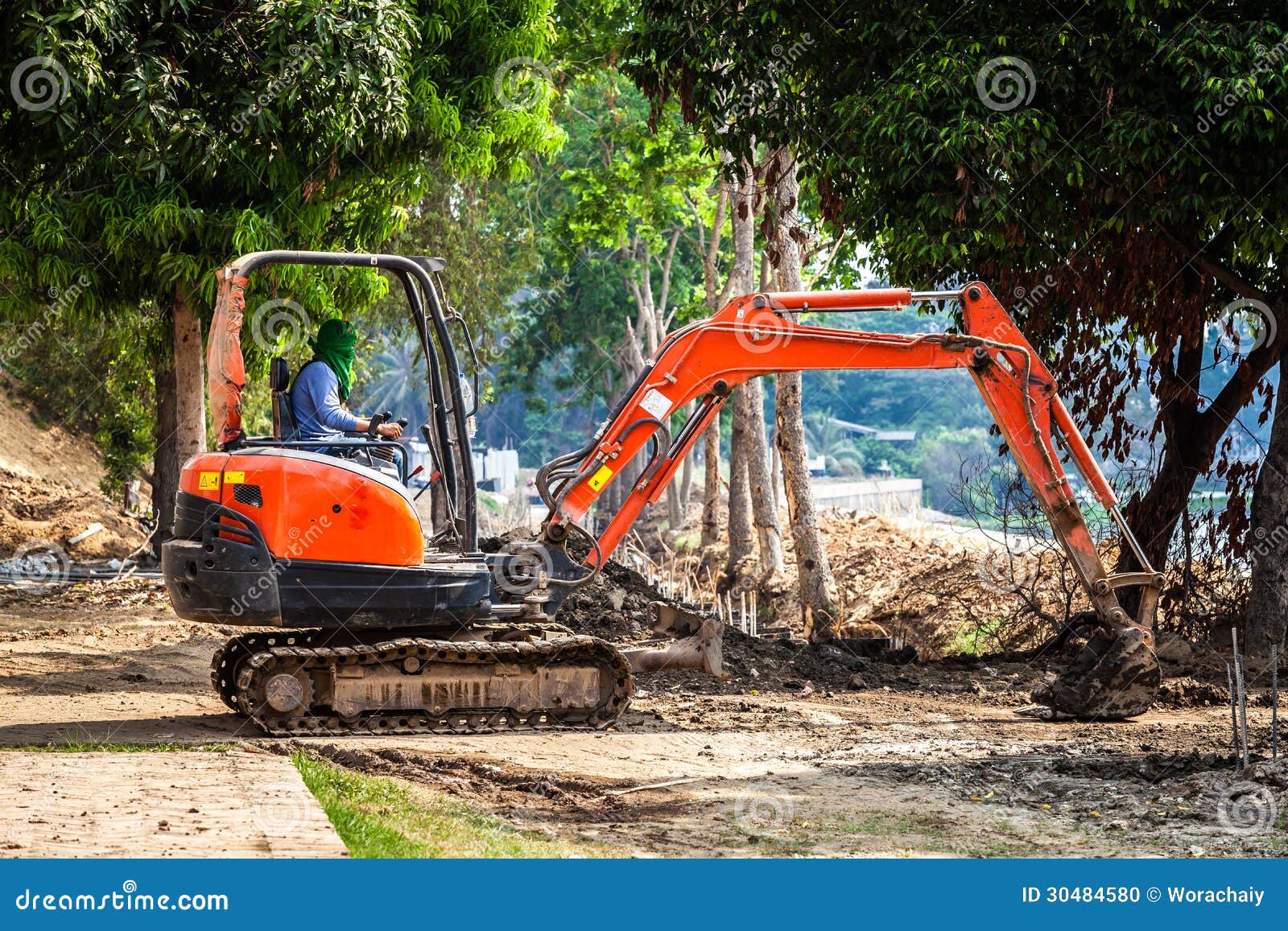 Worker drive bull dozer stock photo. Image of shovel - 30484580