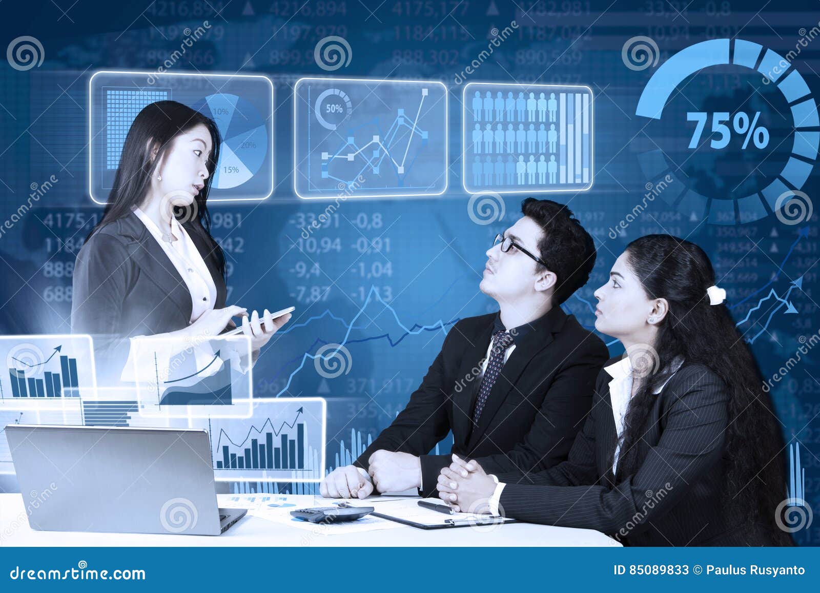 Worker Explaining Financial Graph Stock Image - Image of manager ...