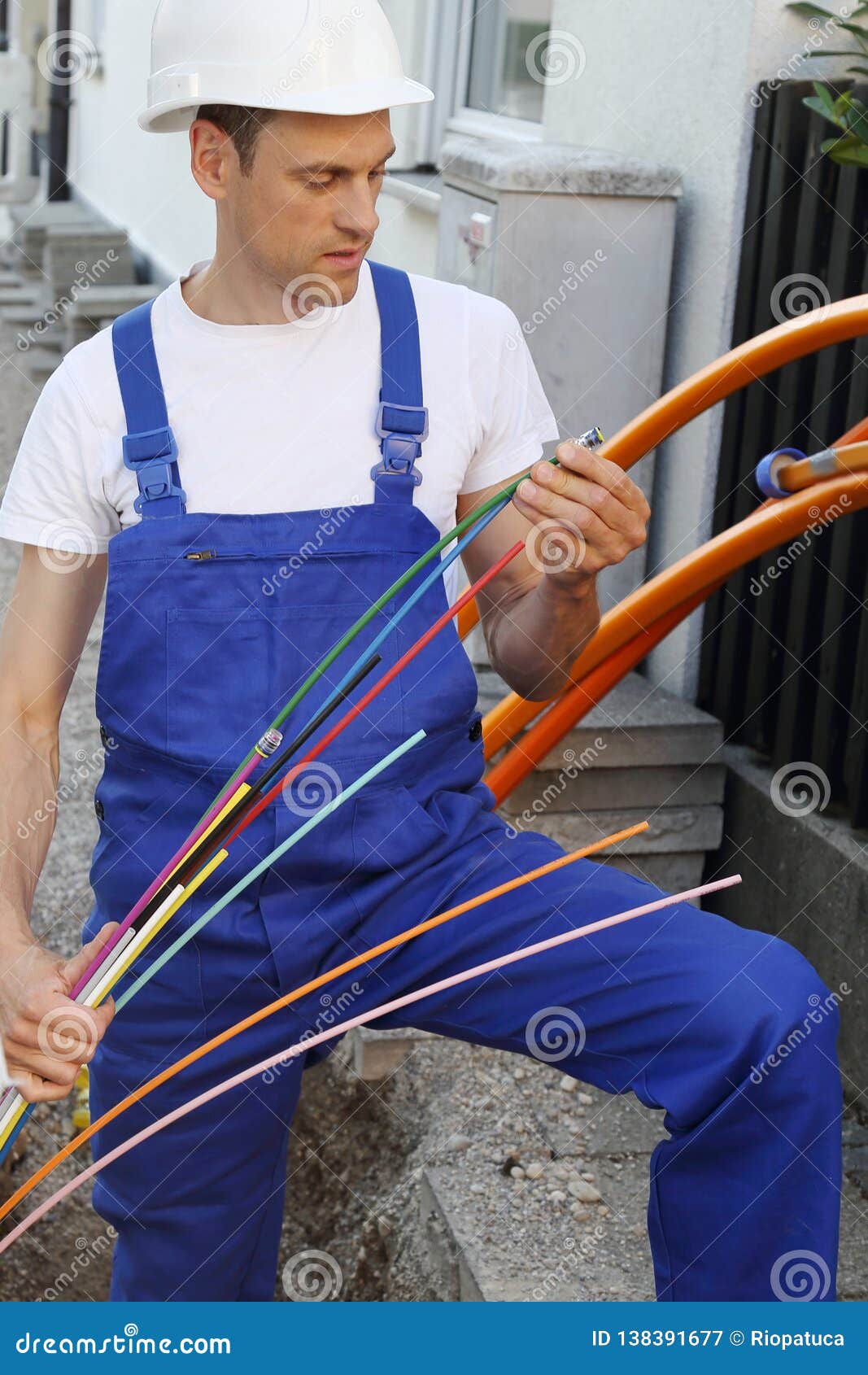 Worker with Fiber Optic Broadband Cable Stock Image - Image of pipe ...