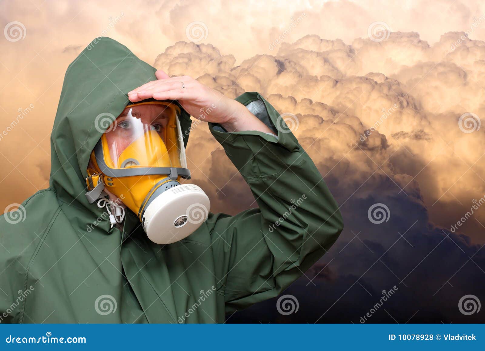 Worker in gas mask stock photo. Image of ecology, eruption - 10078928