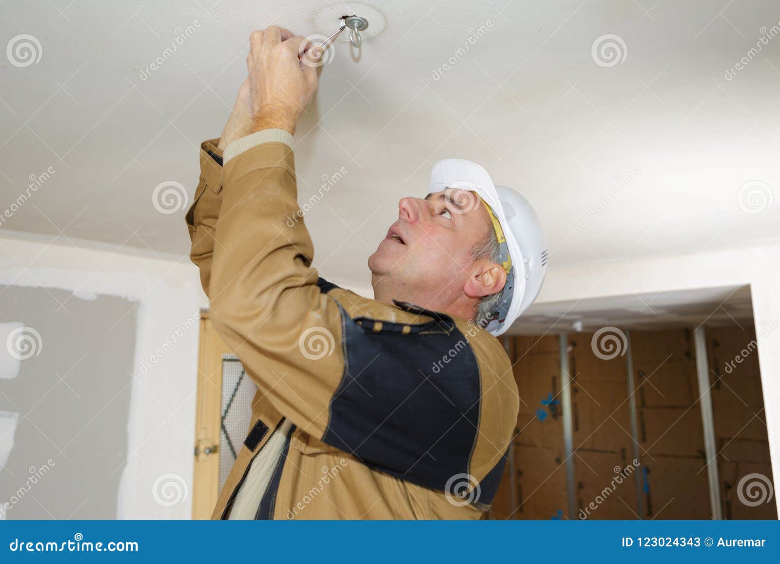 Worker Man Changing Light Bulb Stock Image - Image of remove ...