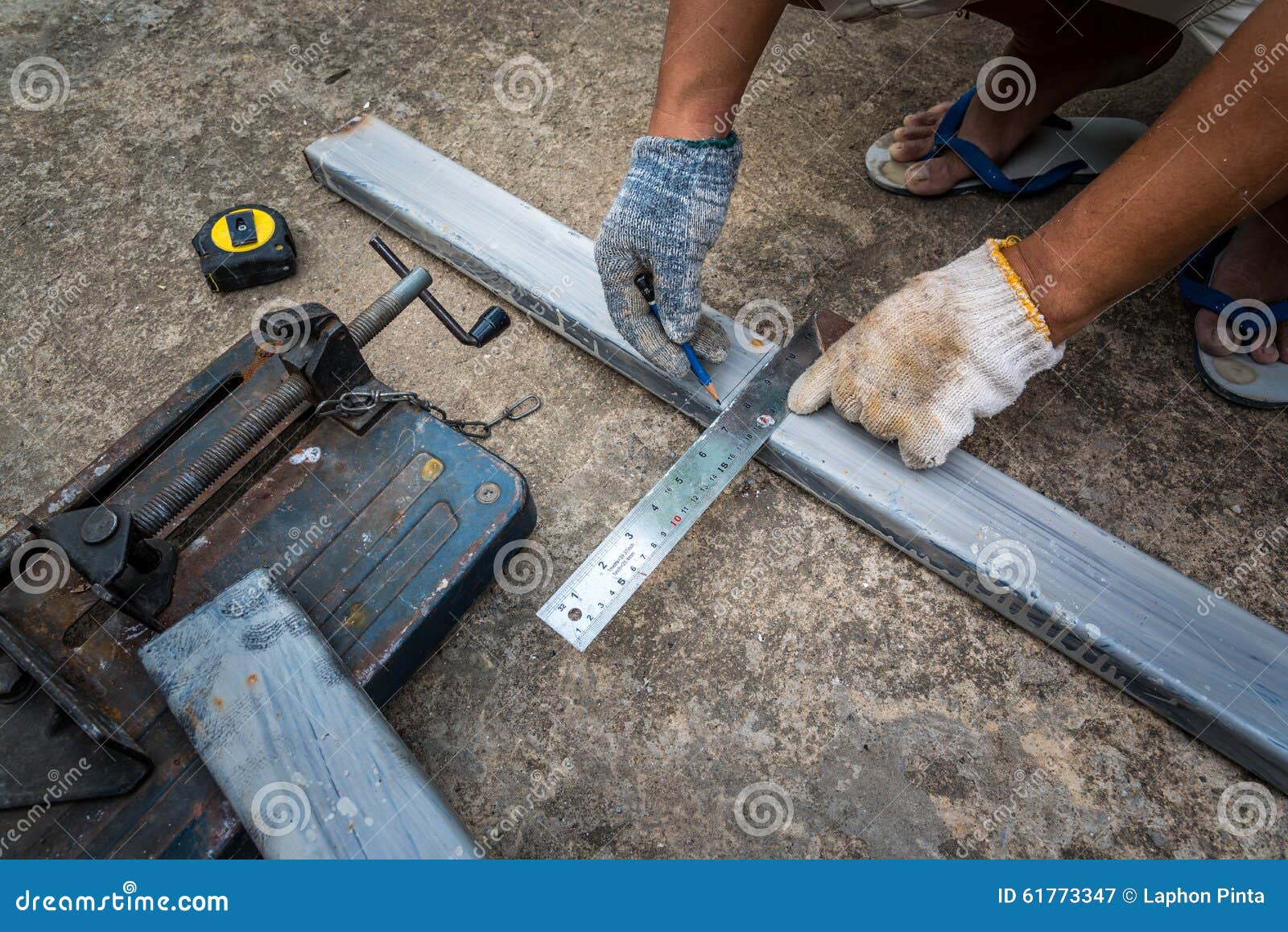 Worker Measurement Steel Square Triangle Scale Photos - Free & Royalty ...